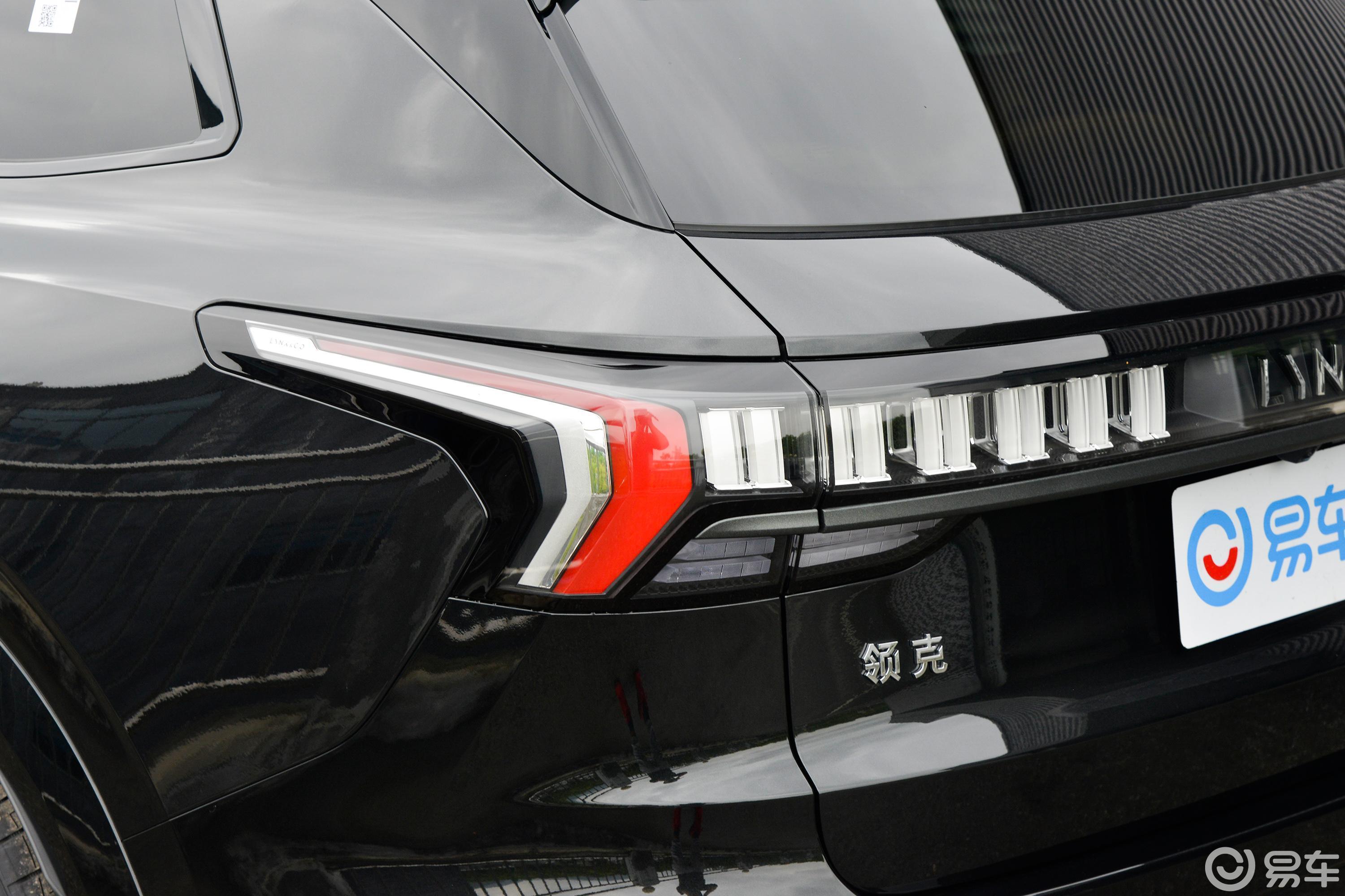 【领克092.0T 手自一体 Halo 7座尾灯侧45度俯拍图片-汽车图片大全】-易车