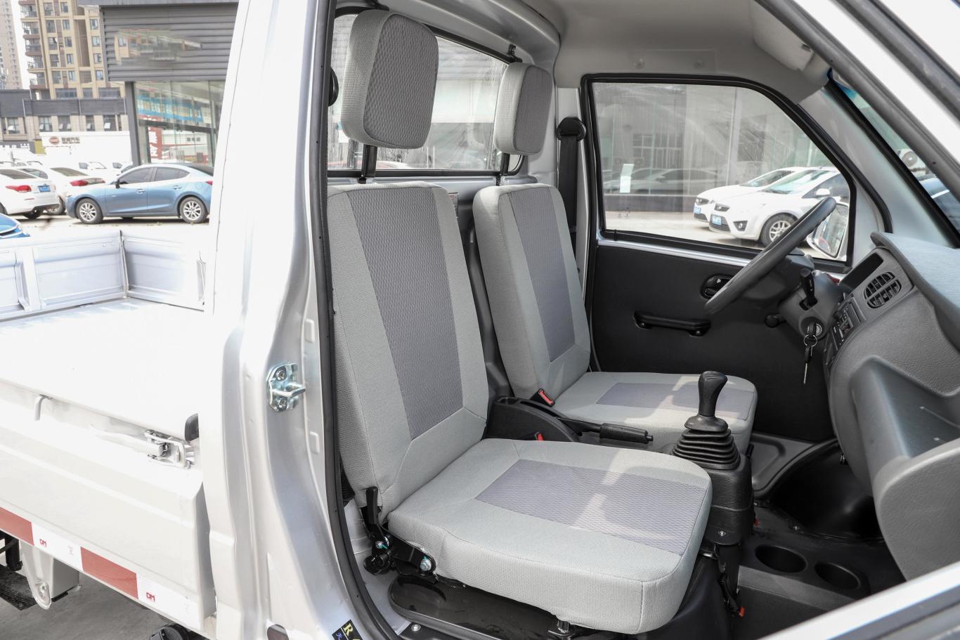 【东风小康K011.3L 手动 基本型 国VI副驾驶座椅图片-汽车图片大全】-易车