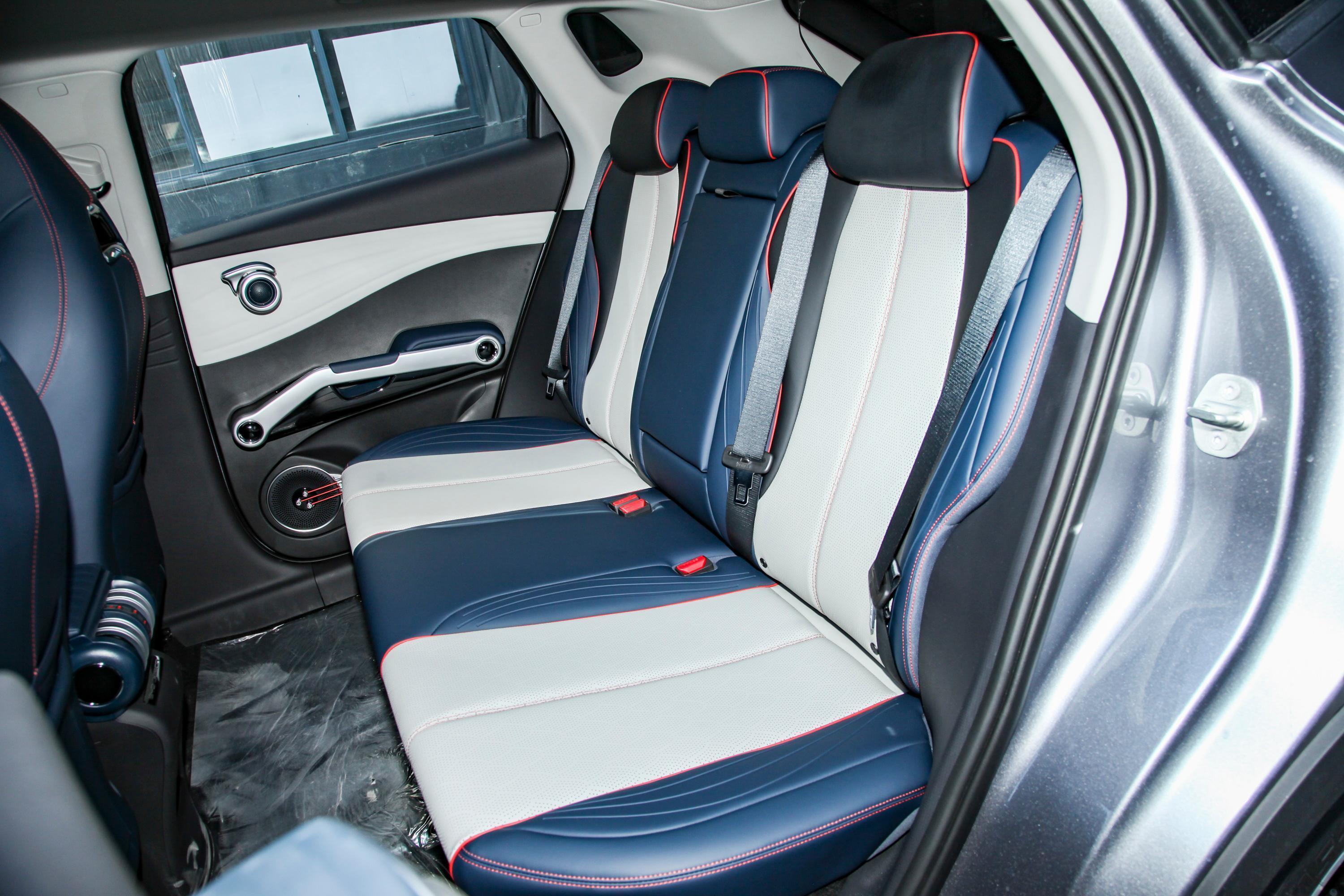 【2022款 元PLUS 430KM 豪华型汽车报价_图片_参数配置】-易车_比亚迪王朝三亚翔合店