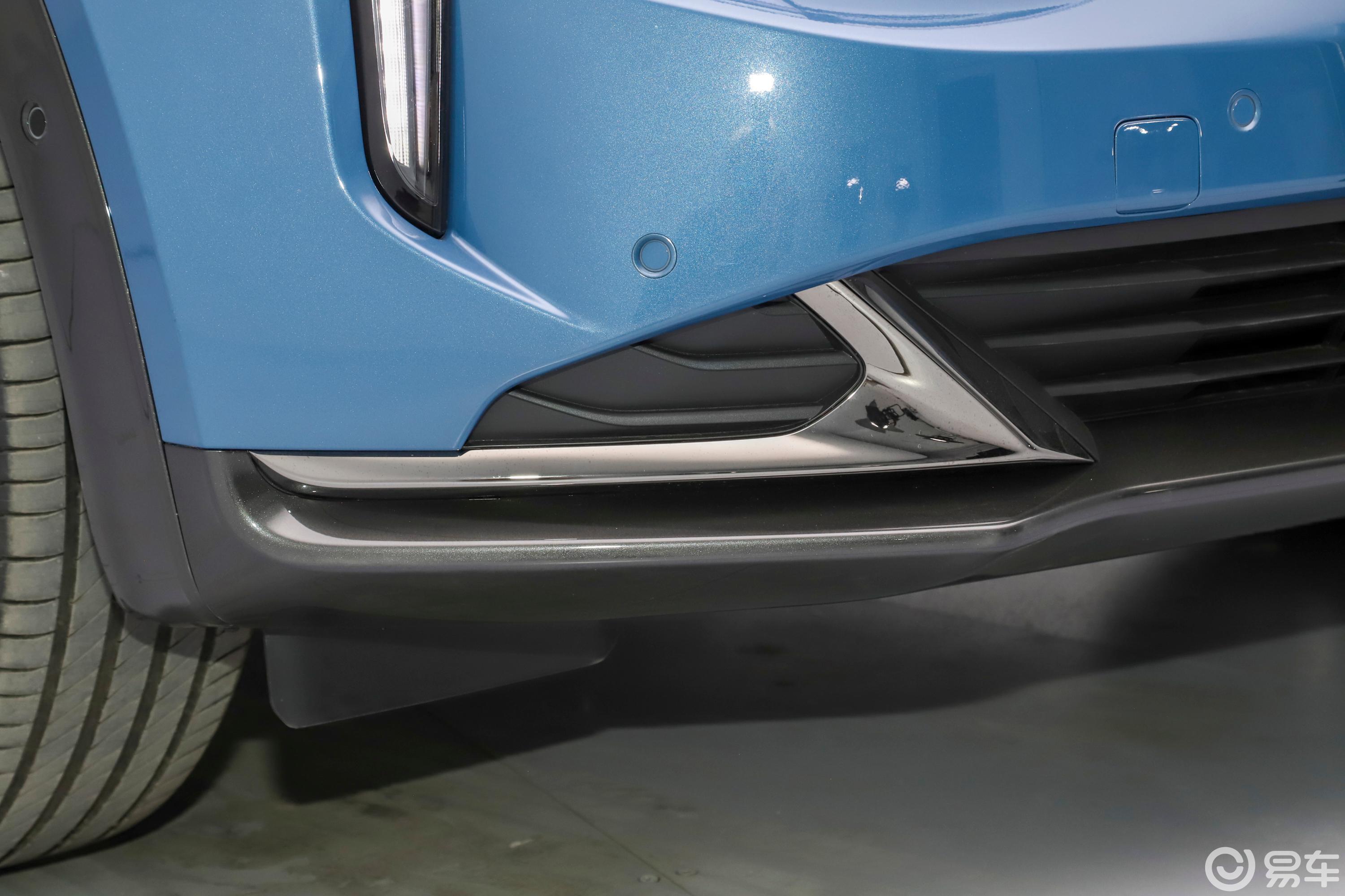 【哪吒UPro 智610外观图片-汽车图片大全】-易车