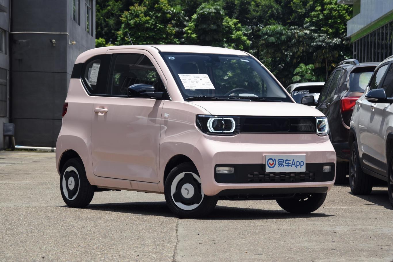 【宏光MINIEV马卡龙 170km 臻享款 磷酸铁锂侧前45度车头向右水平图片-汽车图片大全】-易车