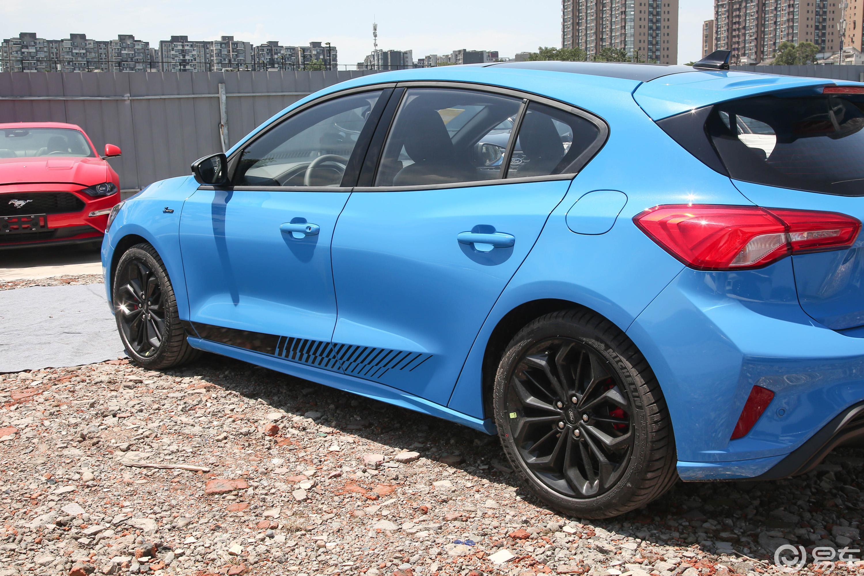 【福克斯两厢 EcoBoost180 S版外观细节图片-汽车图片大全】-易车