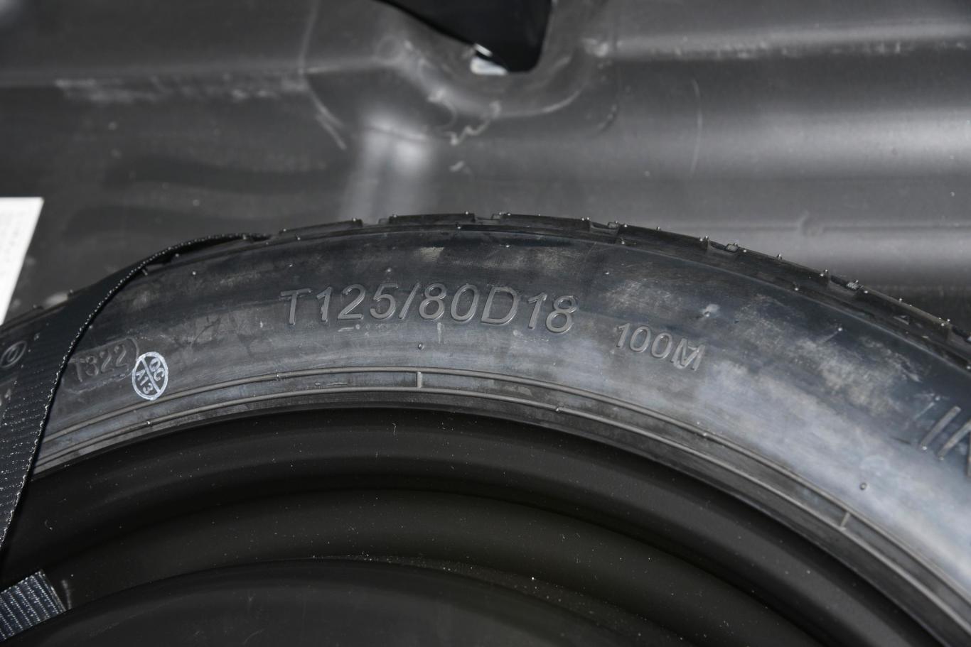 【领克01EM-F 1.5T 两驱PM动力底盘图片-汽车图片大全】-易车