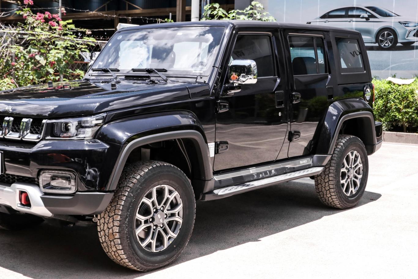 【北京BJ40城市猎人版 2.0T 自动四驱侠客版 汽油外观细节图片-汽车图片大全】-易车