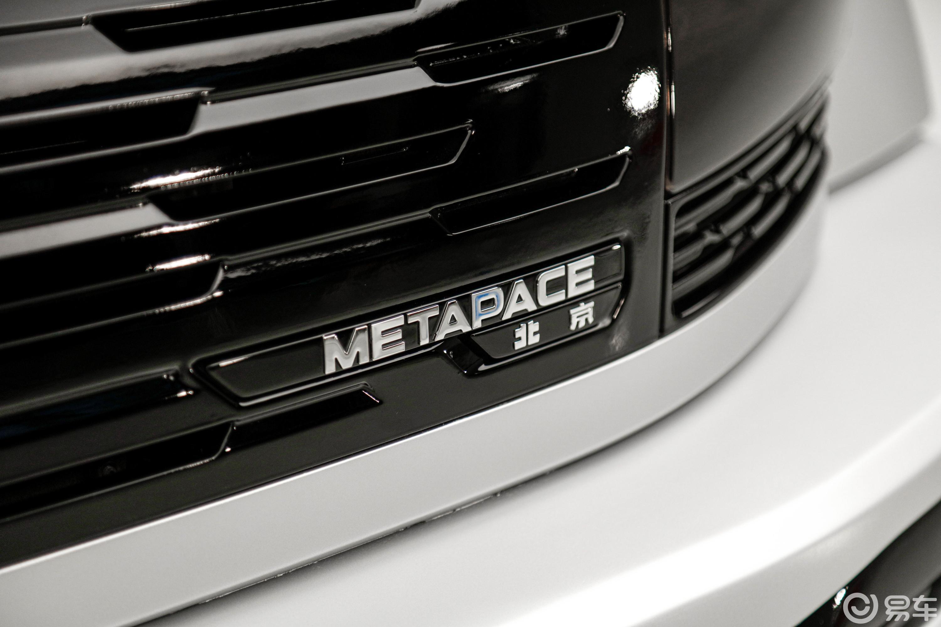 【北京BJ40超及40 2.0T 自动四驱Meta 40 Pro 汽油外观细节图片-汽车图片大全】-易车