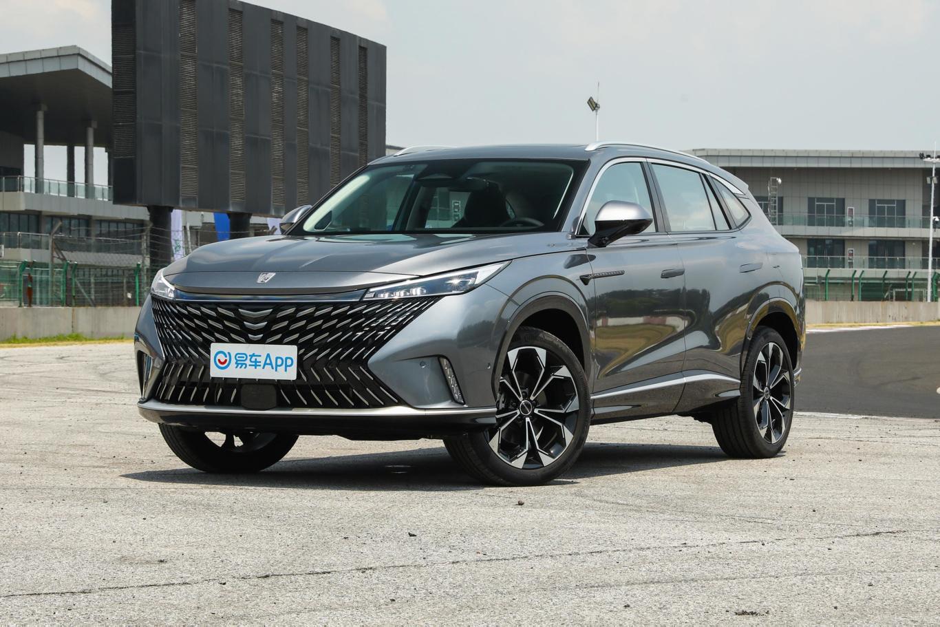 【荣威RX51.5T 旗舰智驾版侧前45度车头向左水平图片-汽车图片大全】-易车