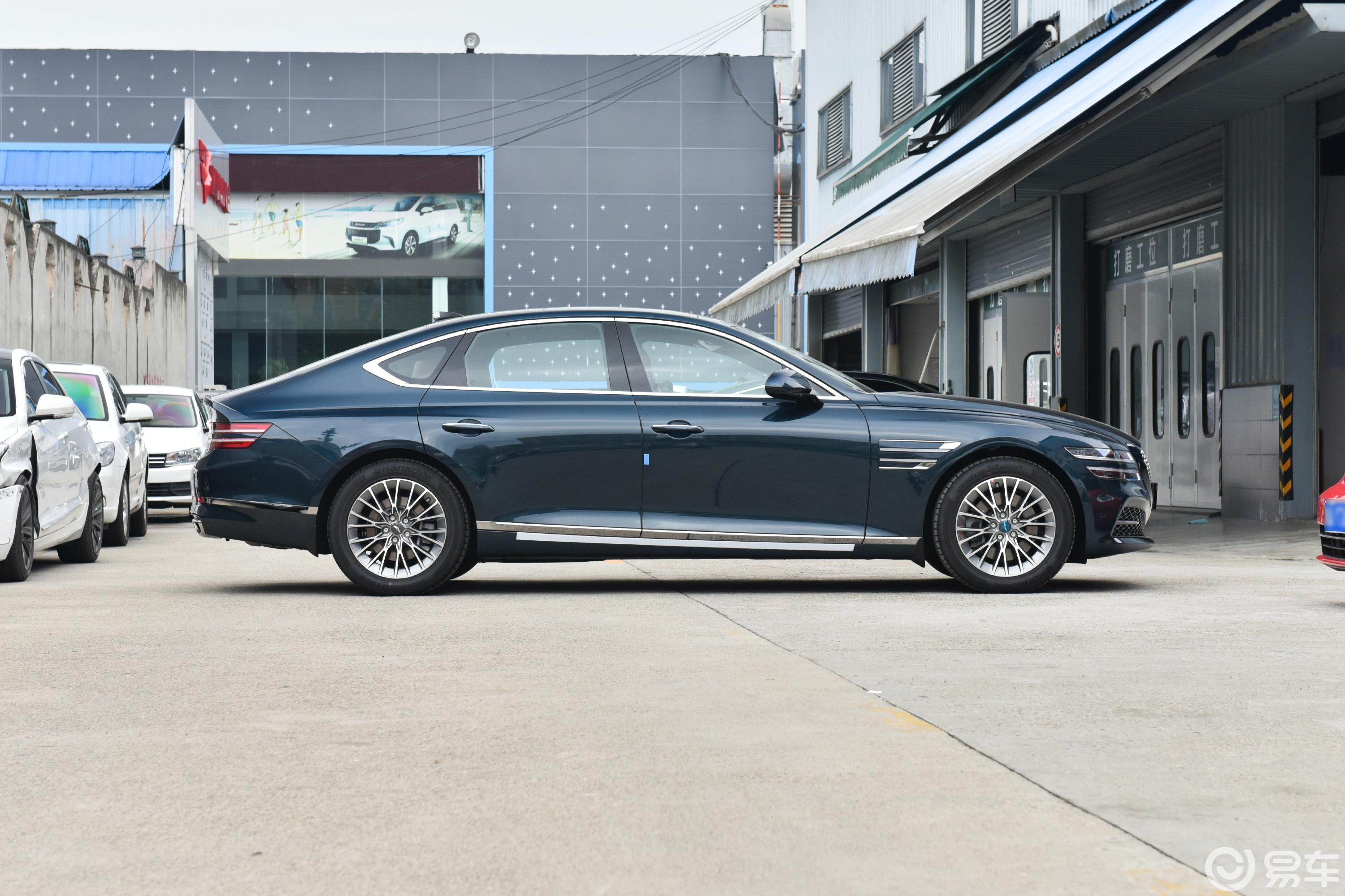 【捷尼赛思G802.5T 两驱 豪华版正侧车头向右水平图片-汽车图片大全】-易车