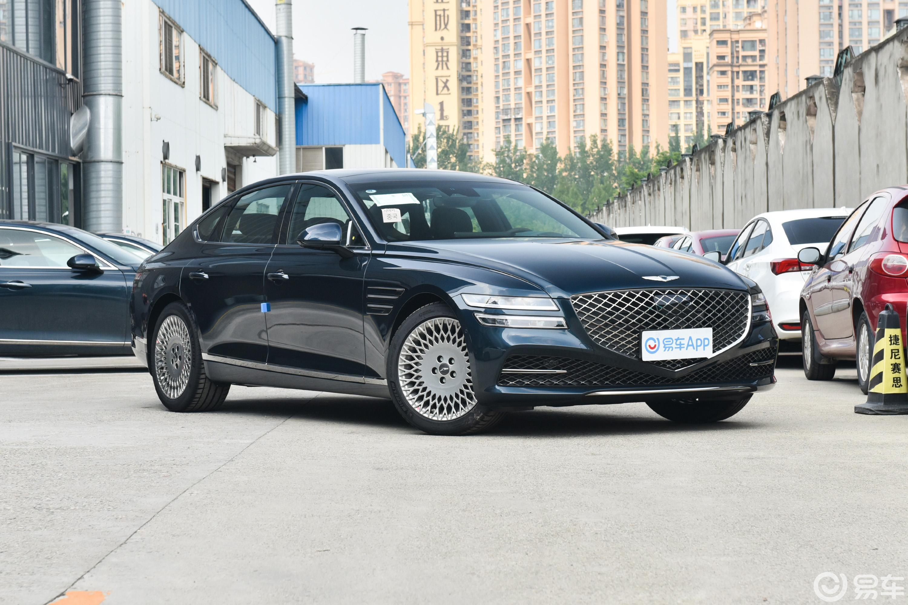 【捷尼赛思G802.5T 四驱旗舰版侧前45度车头向右水平图片-汽车图片大全】-易车