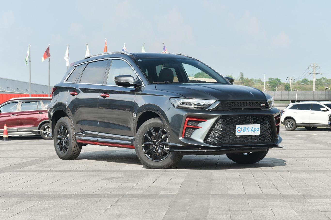 【SWM斯威G01FF1.5T 双离合铂金版侧前45度车头向右水平图片-汽车图片大全】-易车