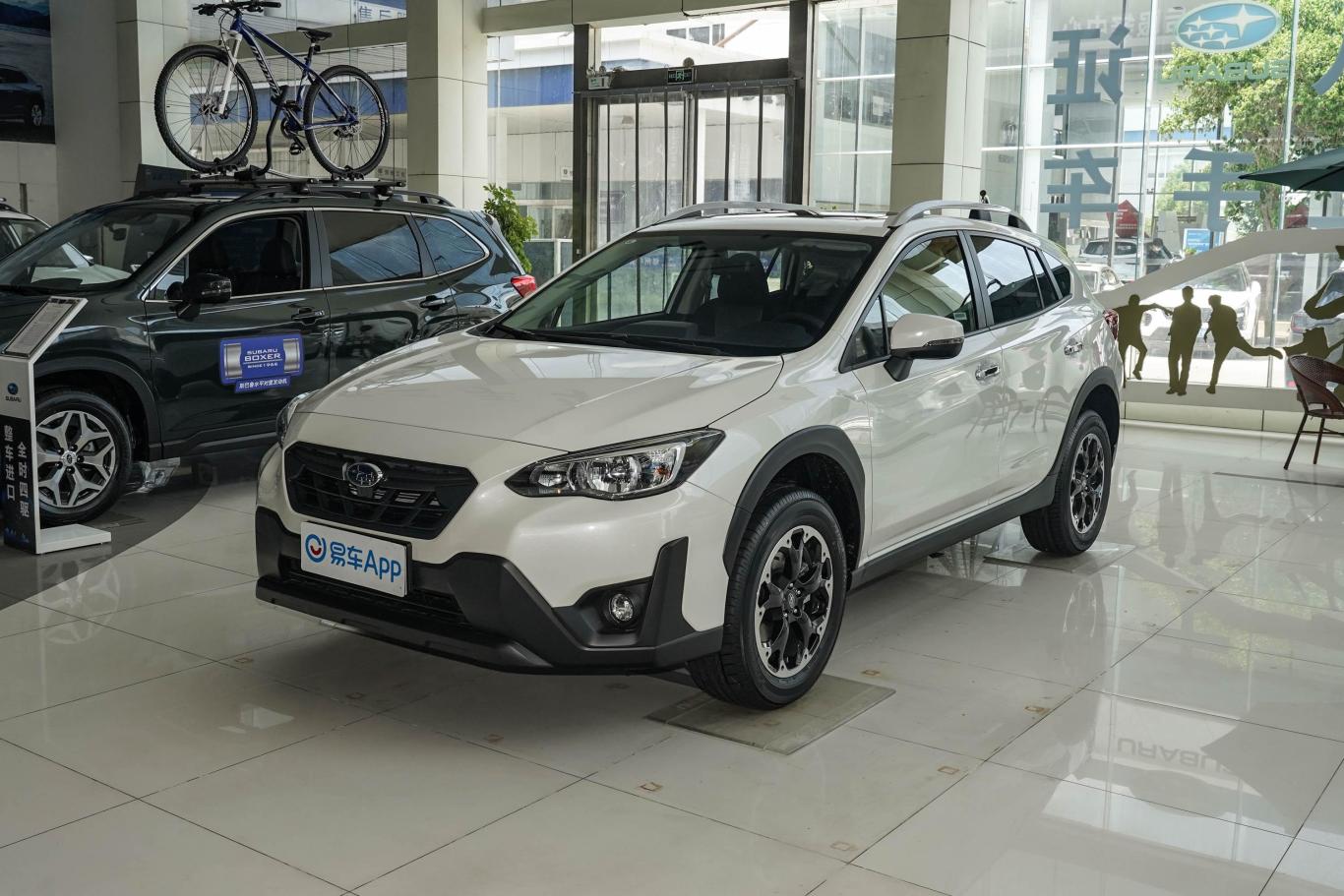 【斯巴鲁XV2.0i AWD精英版侧前45度车头向左水平图片-汽车图片大全】-易车