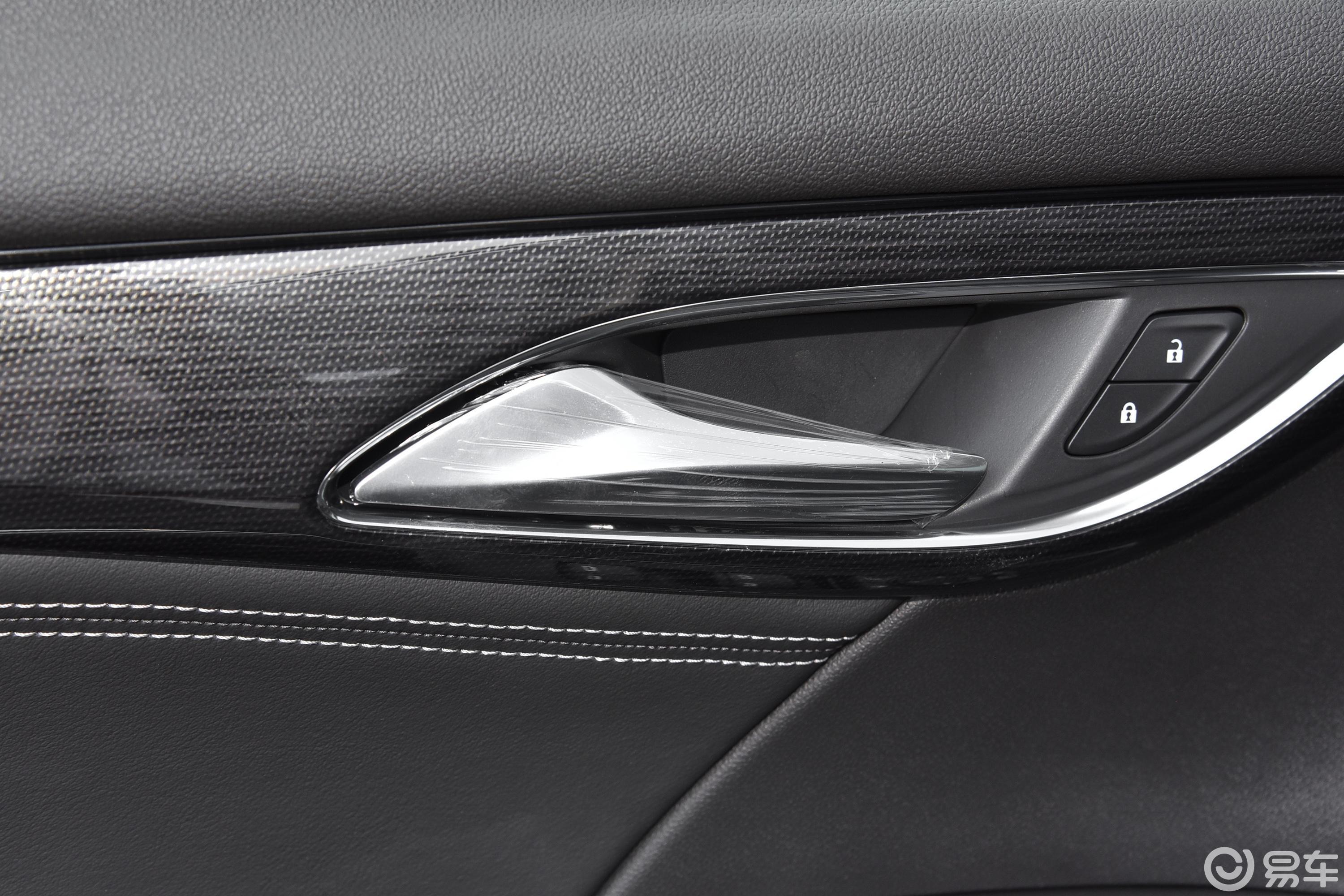 【昂科威改款 昂科威Plus 552T 两驱豪华型 5座主驾驶位图片-汽车图片大全】-易车