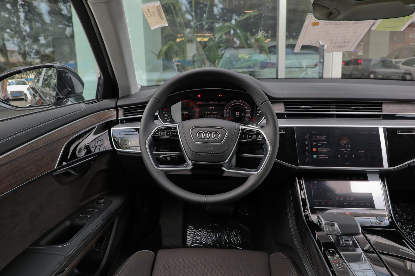 【奥迪A8改款 A8L 55 TFSI quattro 旗舰型驾驶位区域图片-汽车图片大全】-易车