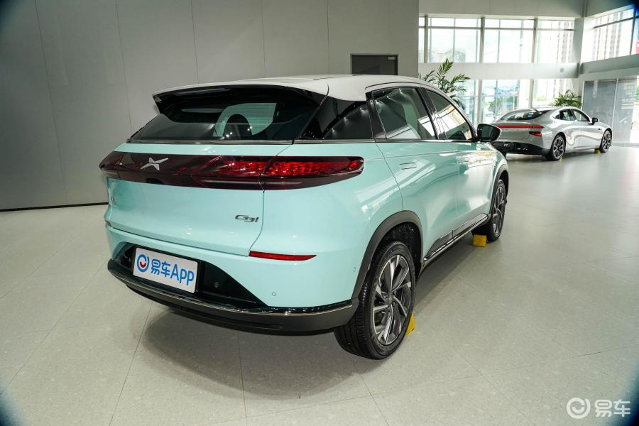 【小鹏汽车G32022款G3i 460N侧后45度车头向右水平汽车图片-汽车图片大全】-易车