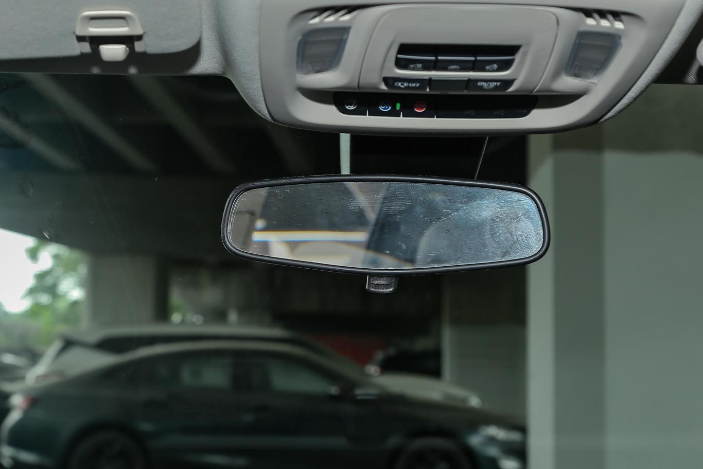 【昂科威改款 昂科威S 552T 两驱精英型内后视镜图片-汽车图片大全】-易车