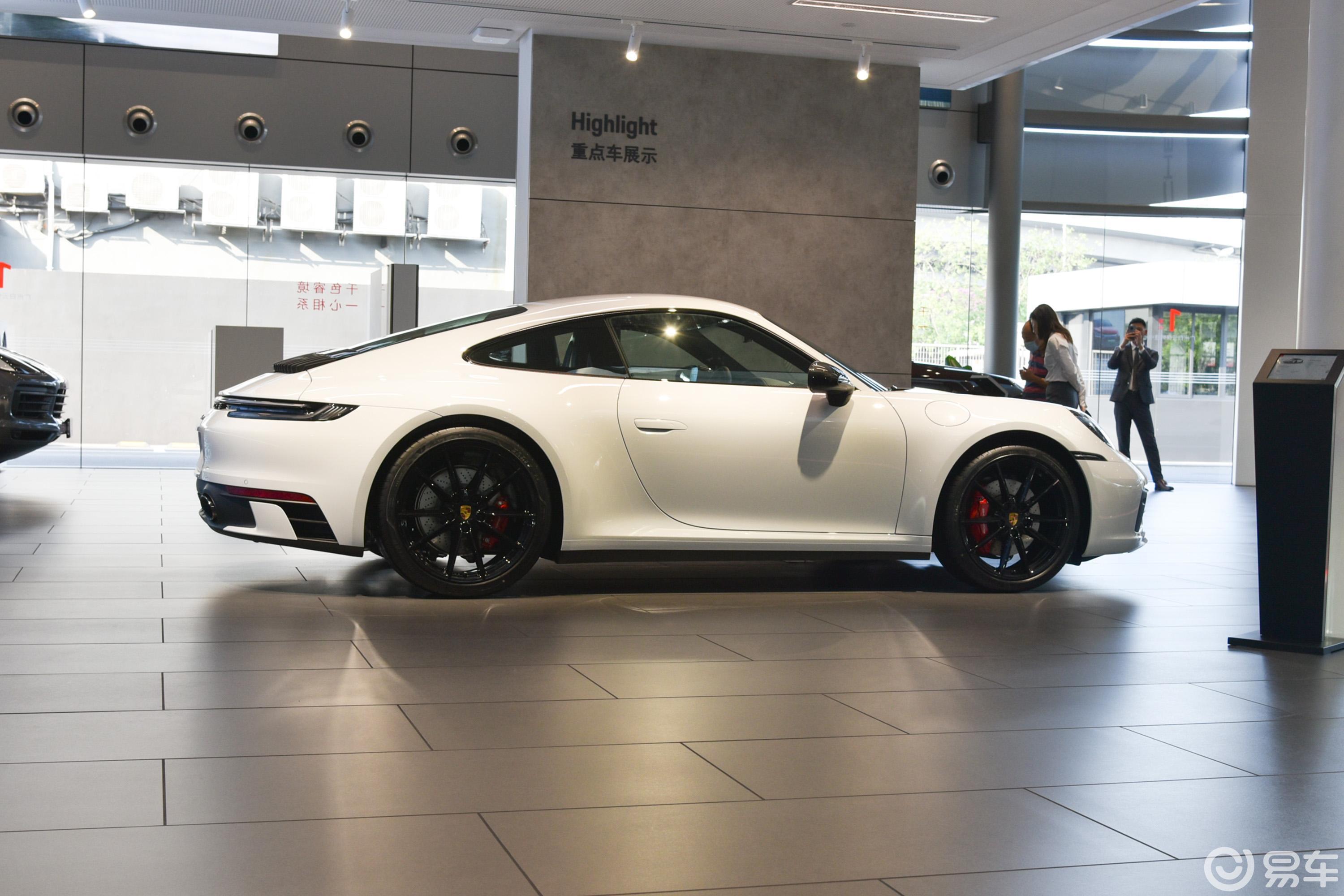 【保时捷911Carrera S 3.0T正侧车头向右水平图片-汽车图片大全】-易车