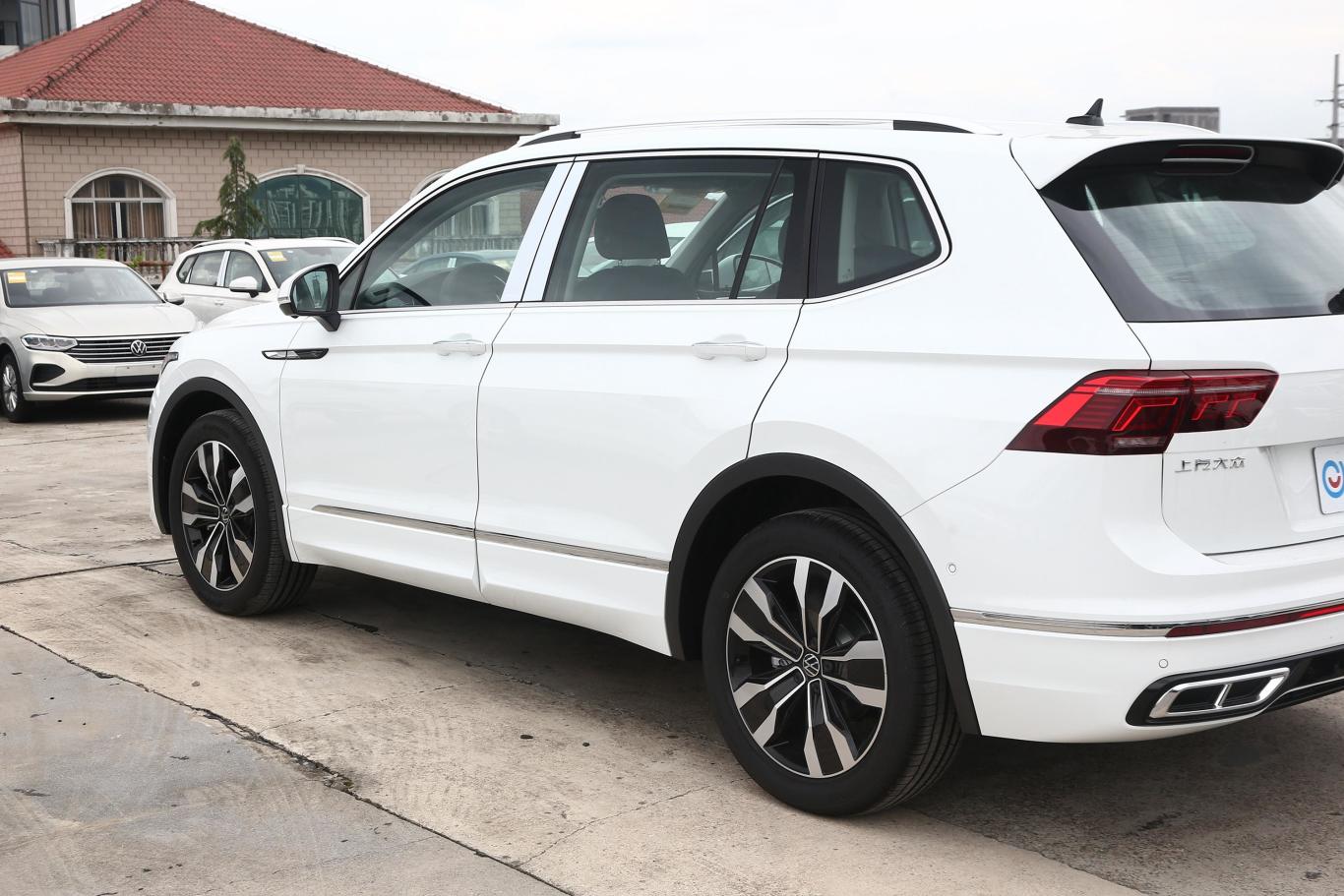 【途观L330TSI 两驱R-Line越享版 5座外观细节图片-汽车图片大全】-易车