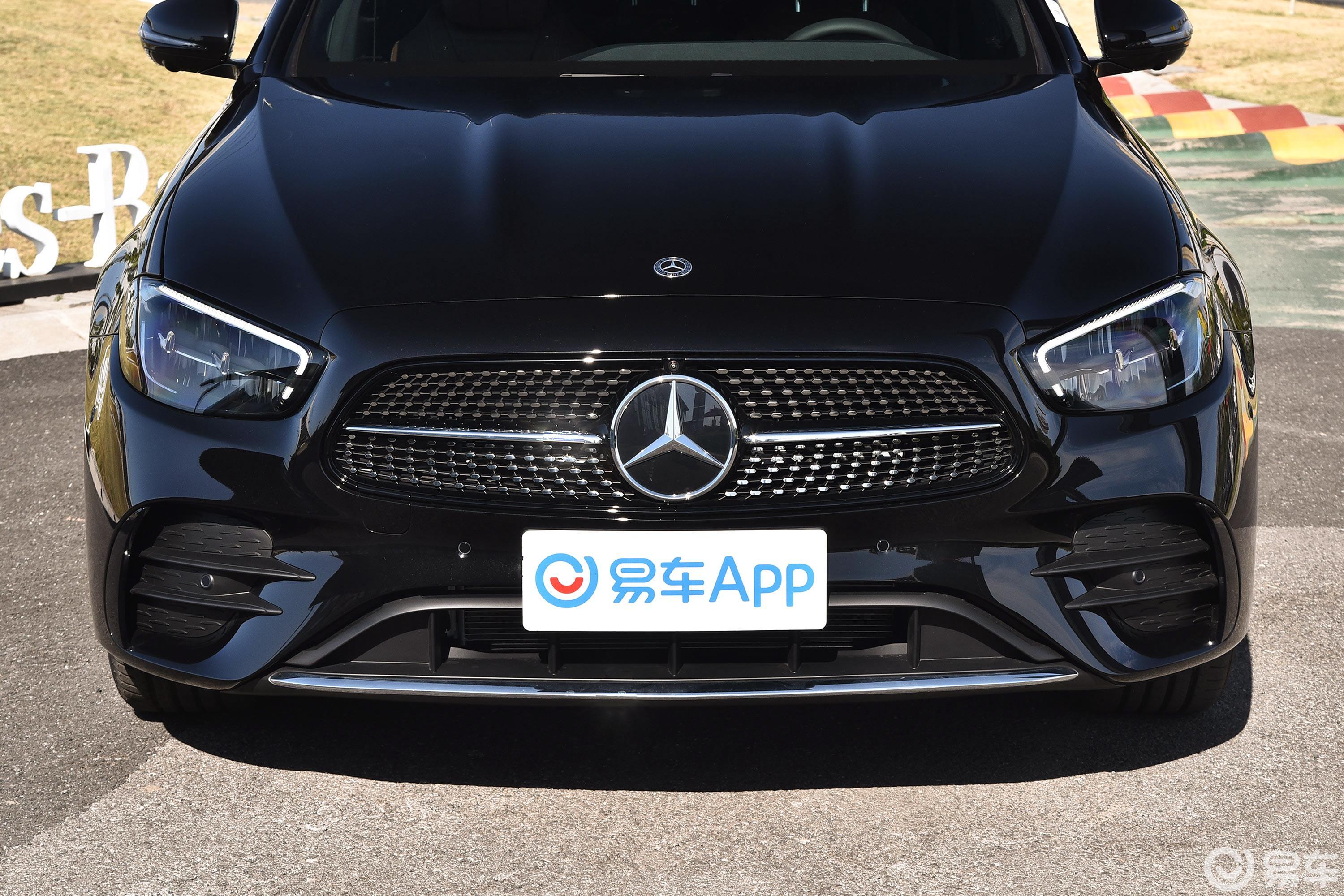 【奔驰E级E 300 L 运动豪华型外观细节图片-汽车图片大全】-易车