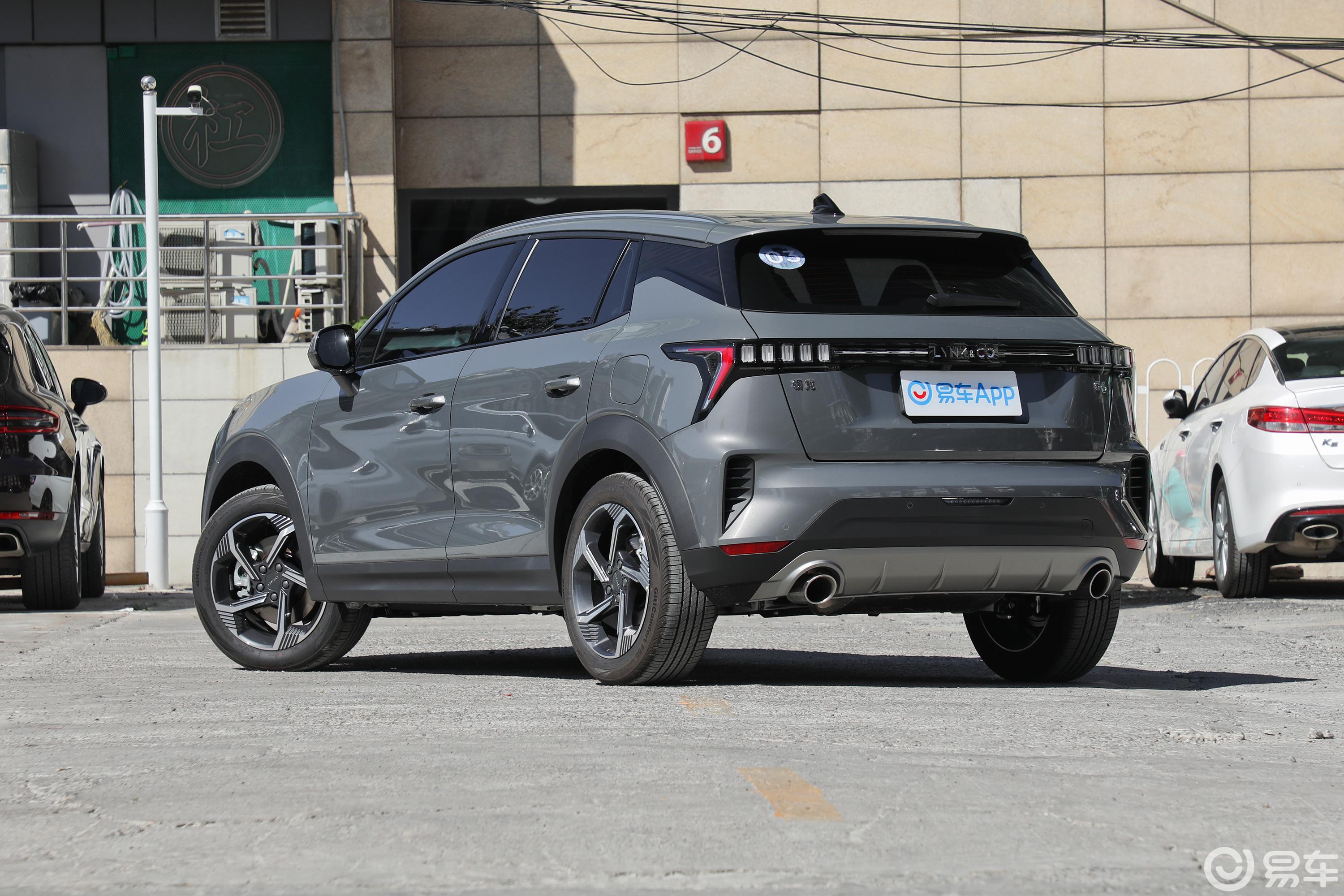 【领克06Remix 1.5T 劲Pro侧后45度车头向左水平图片-汽车图片大全】-易车