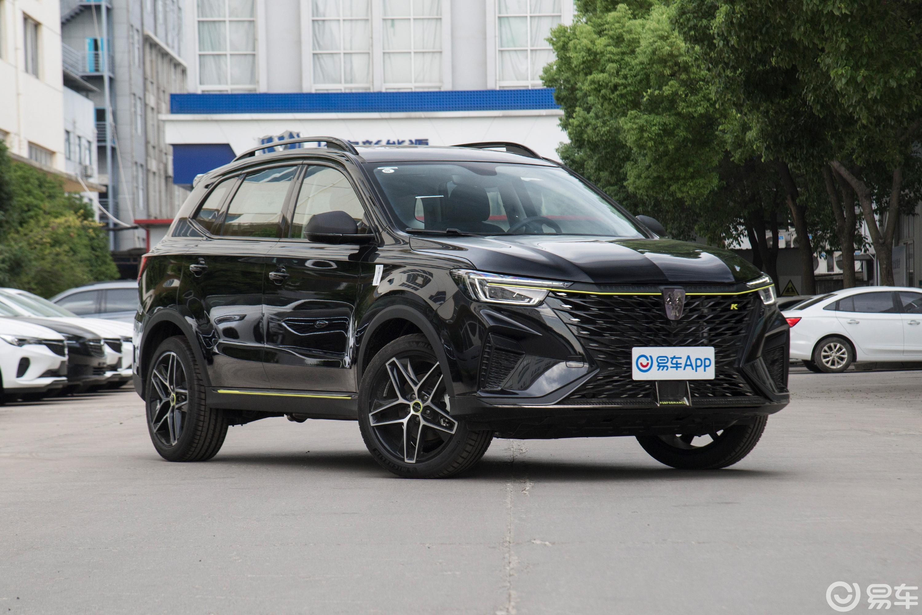 【荣威RX5PLUS 330TGI 双离合领潮智享版侧前45度车头向右水平图片-汽车图片大全】-易车