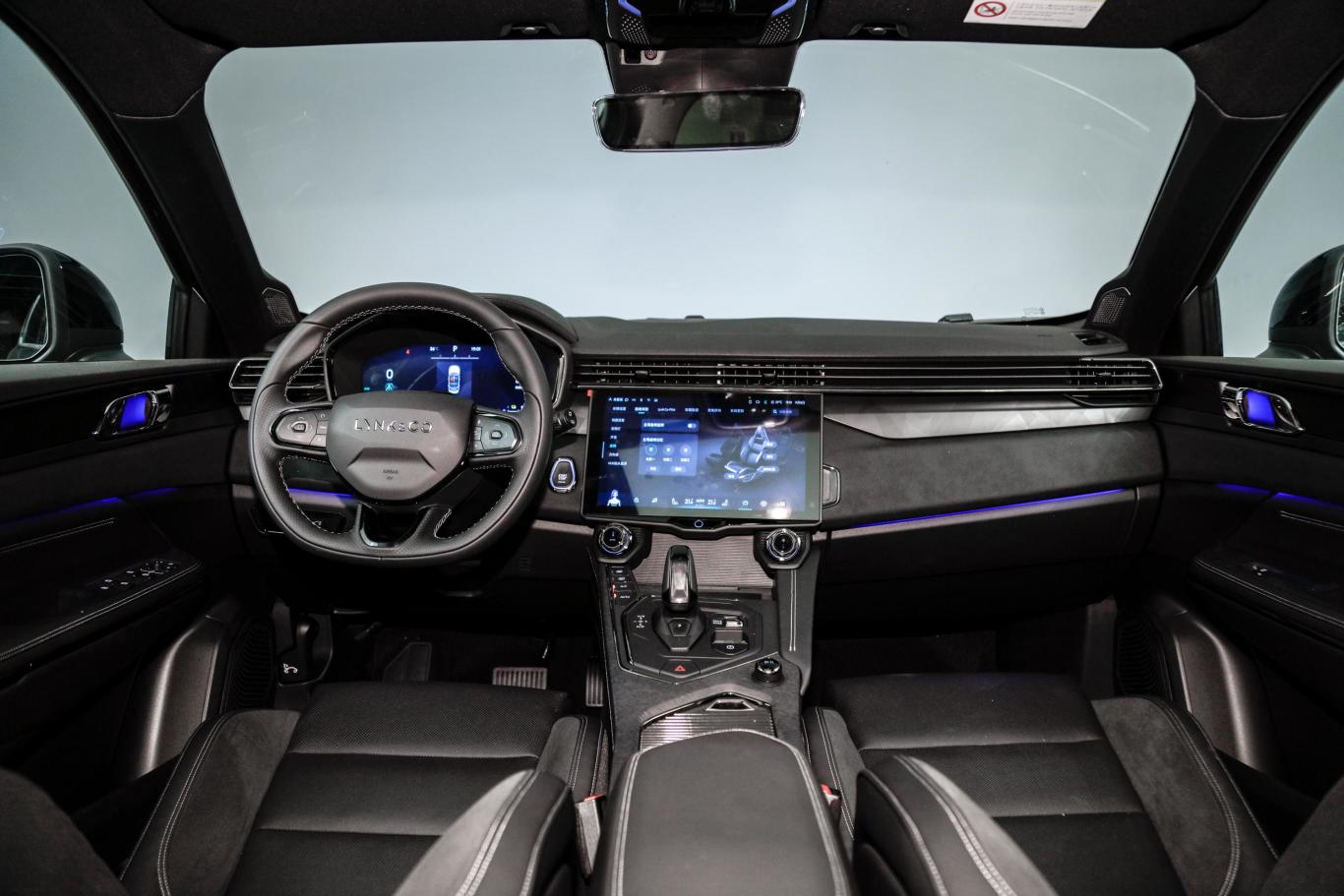 【领克01 EM-P1.5T 70km PM版内饰全景正拍图片-汽车图片大全】-易车