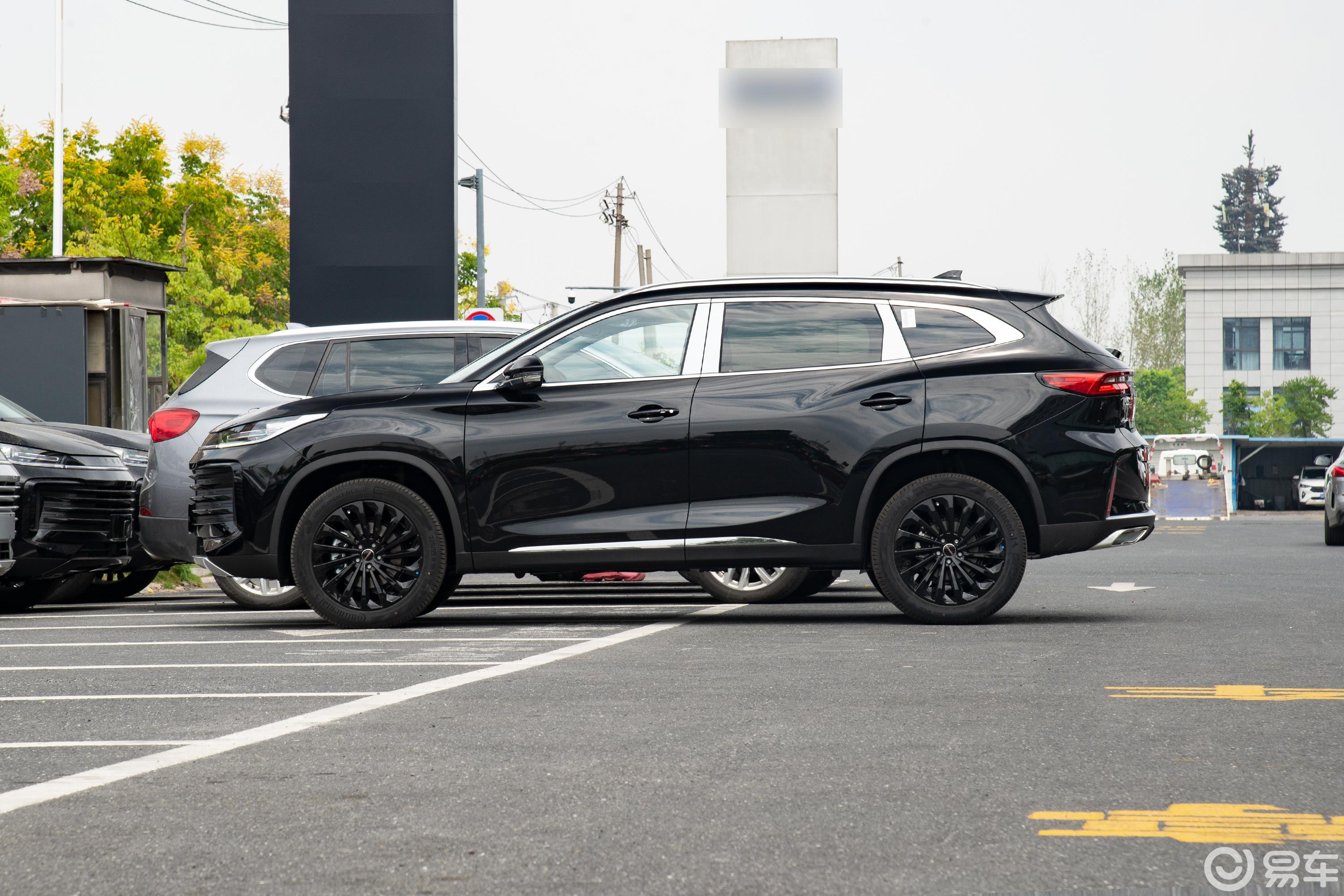 【星途凌云300T 两驱星耀版正侧车头向左水平图片-汽车图片大全】-易车