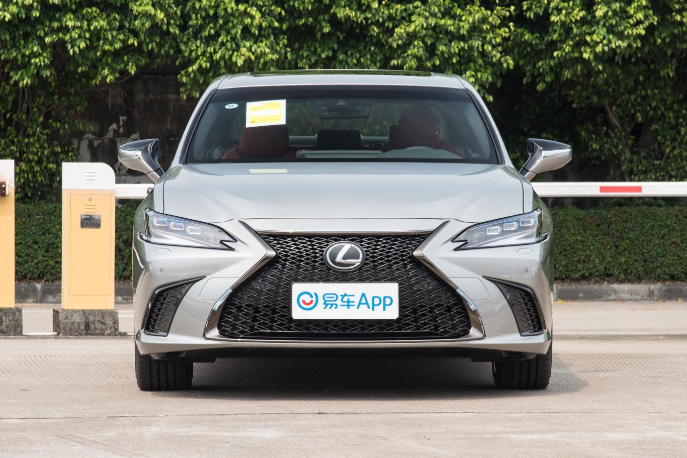 【雷克萨斯ES260 F SPORT正前水平图片-汽车图片大全】-易车