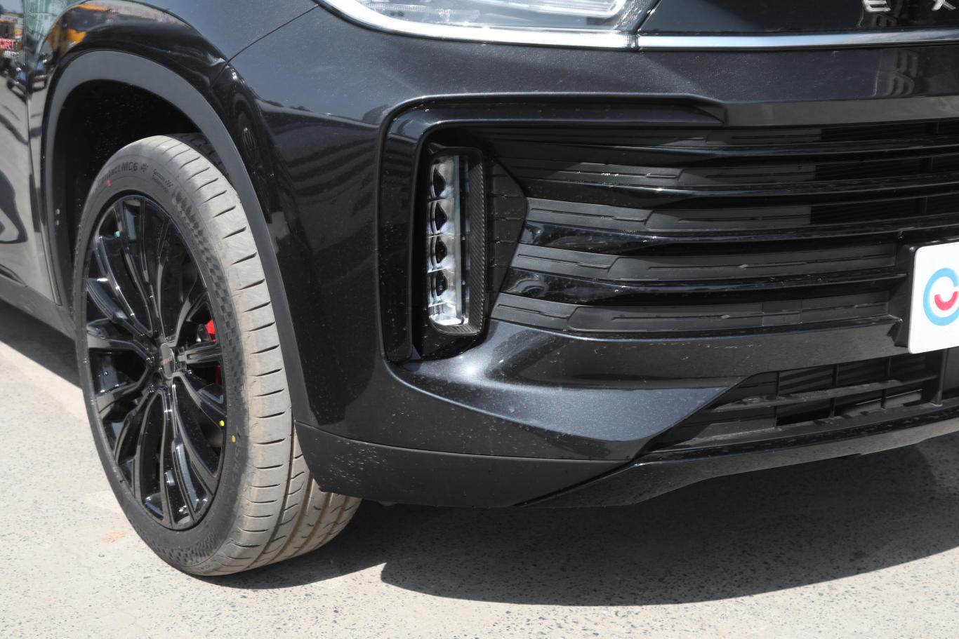 【星途凌云凌云S 400T 四驱CCPC冠军版外观图片-汽车图片大全】-易车