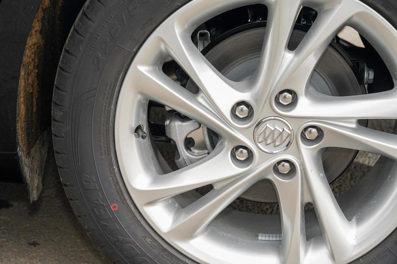 【君威552T 智享型外观图片-汽车图片大全】-易车