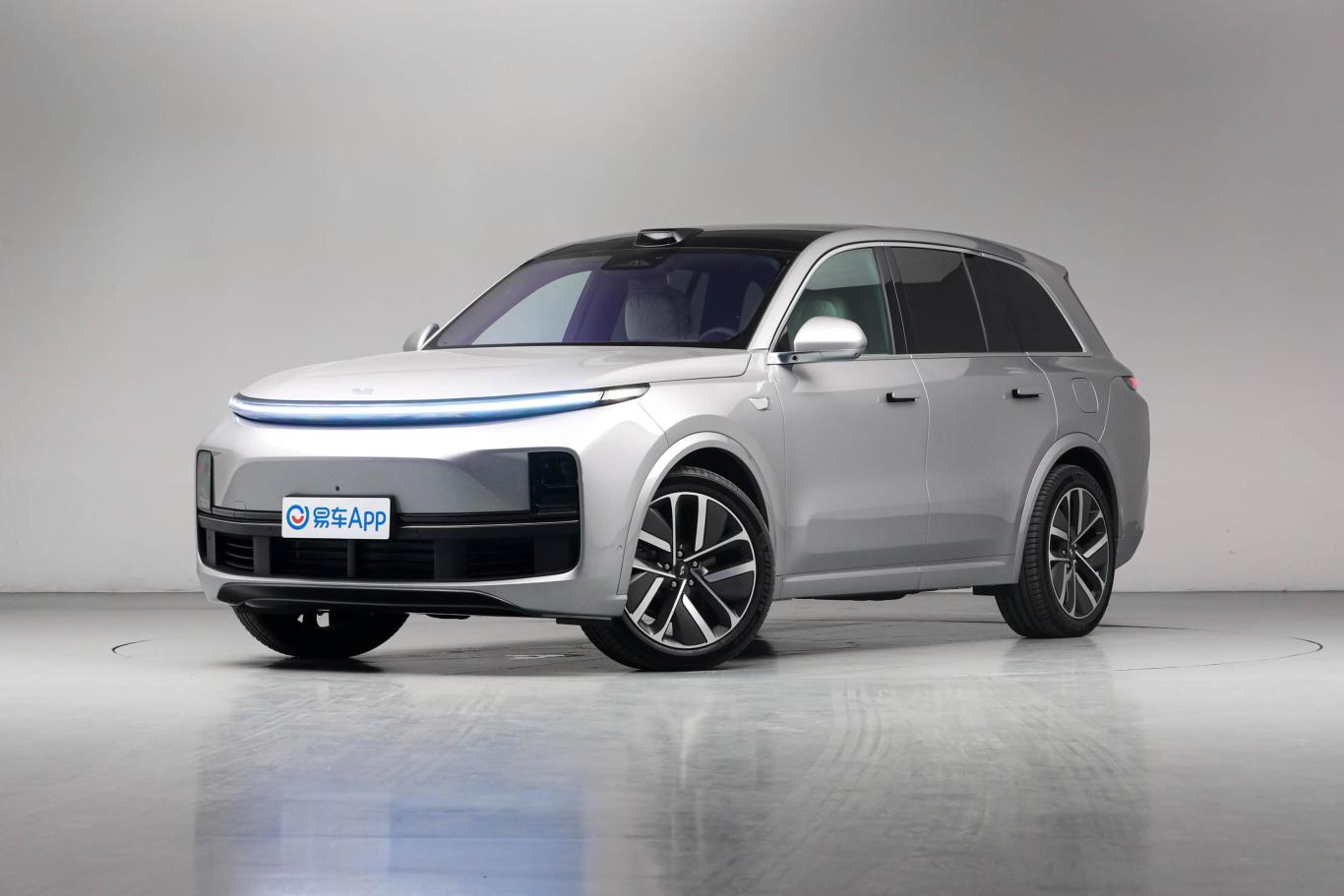 【理想L8L8 Max侧前45度车头向左水平图片-汽车图片大全】-易车