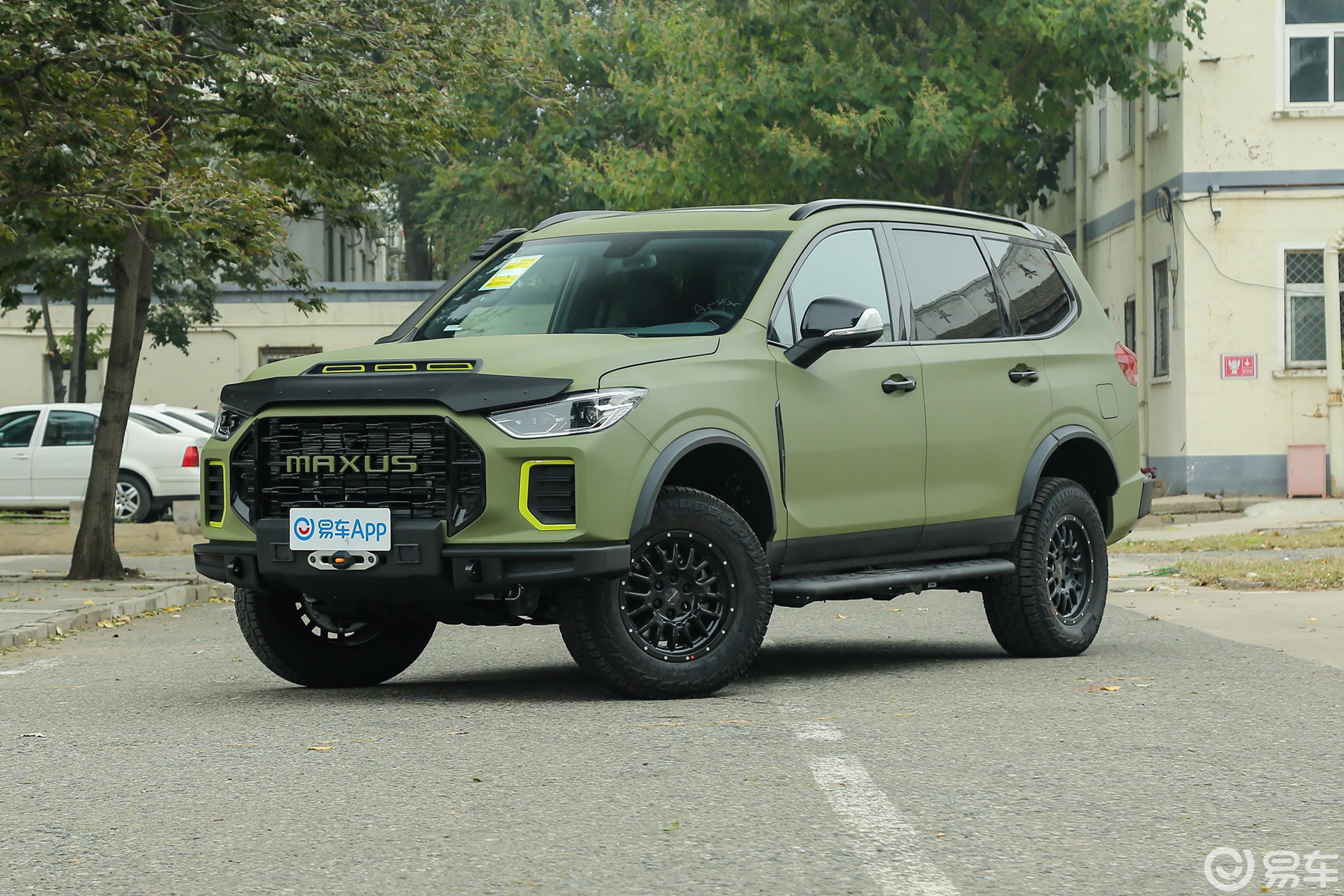 【上汽大通MAXUS D90 Pro改款 2.0T 四驱亚马逊版 7座 柴油侧前45度车头向左水平图片-汽车图片大全】-易车