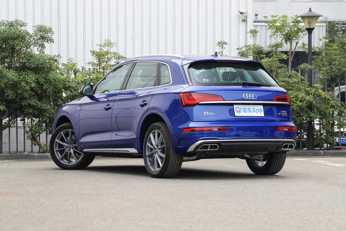 【奥迪Q5L40 TFSI 时尚动感型侧后45度车头向左水平图片-汽车图片大全】-易车