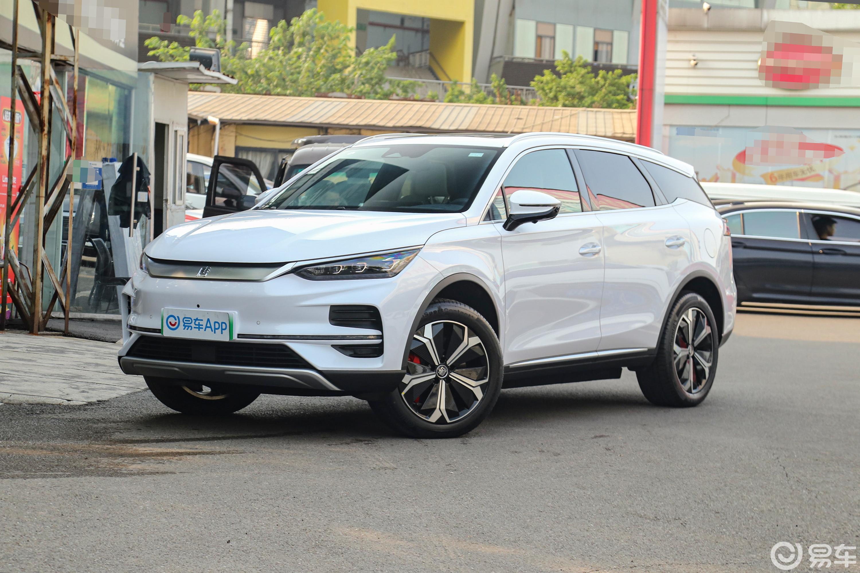 【唐新能源EV 730km 前驱尊享型侧前45度车头向左水平图片-汽车图片大全】-易车