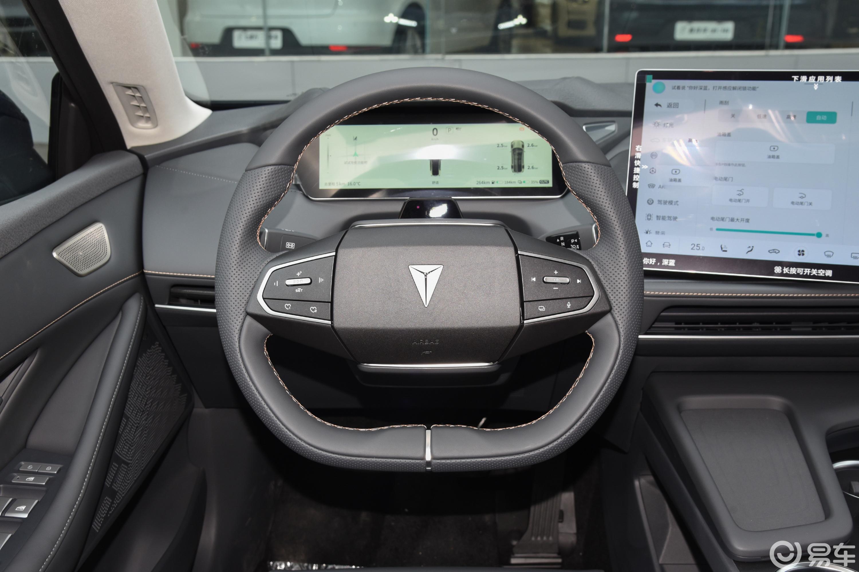 【深蓝SL03200km 增程版方向盘图片-汽车图片大全】-易车