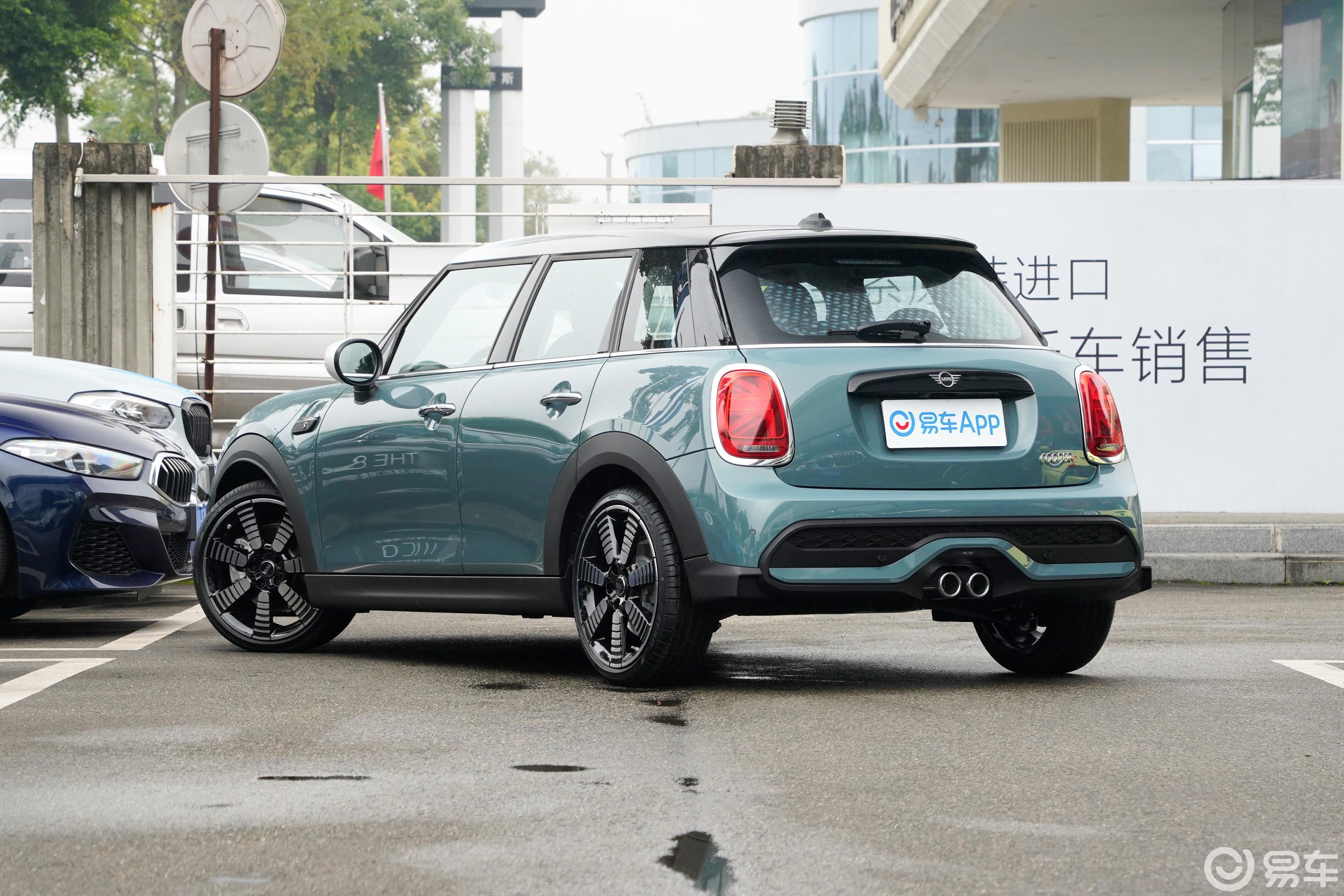【MINI2.0T COOPER S 弧光特别版 五门版侧后45度车头向左水平图片-汽车图片大全】-易车