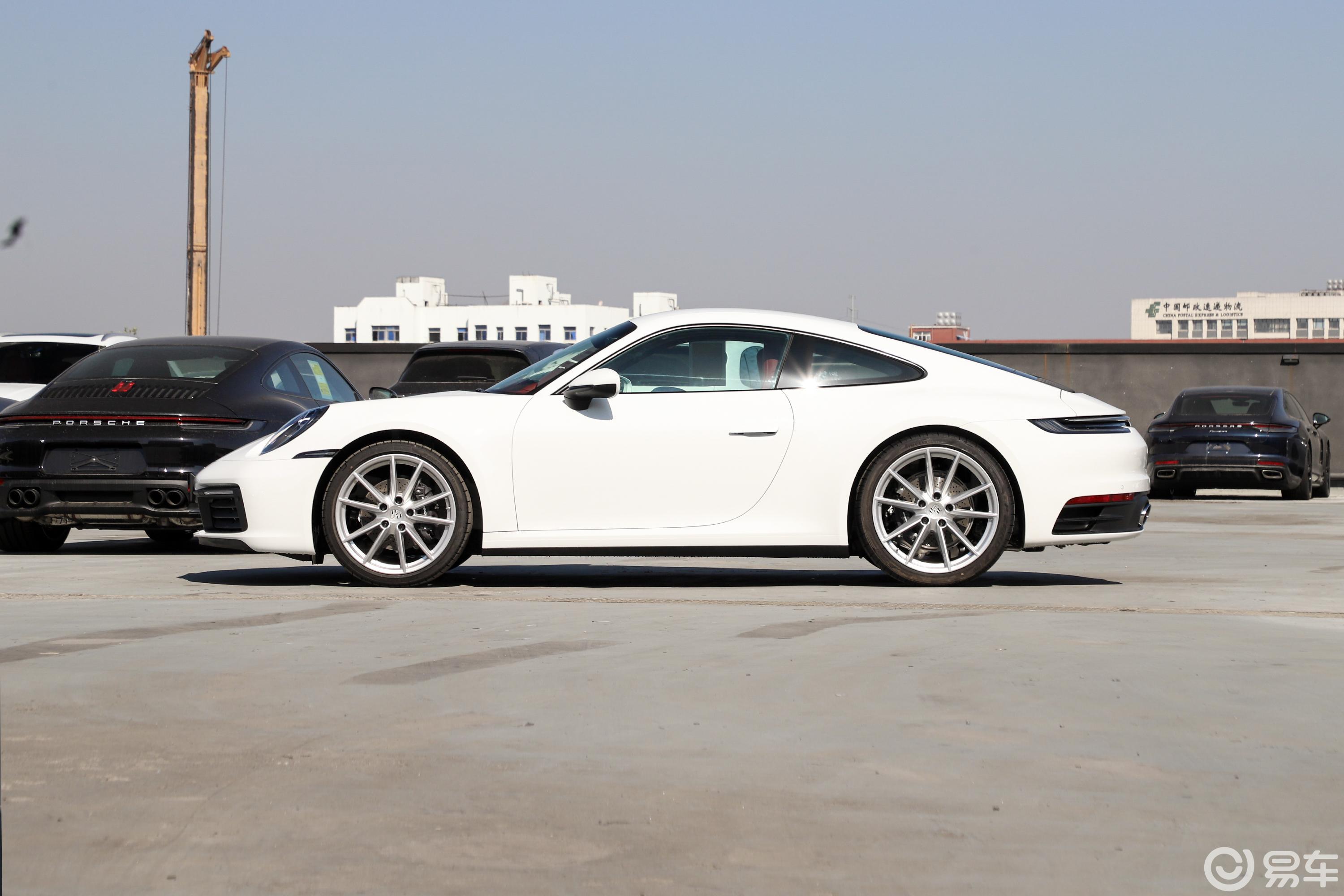 【保时捷911Carrera 3.0T正侧车头向左水平图片-汽车图片大全】-易车