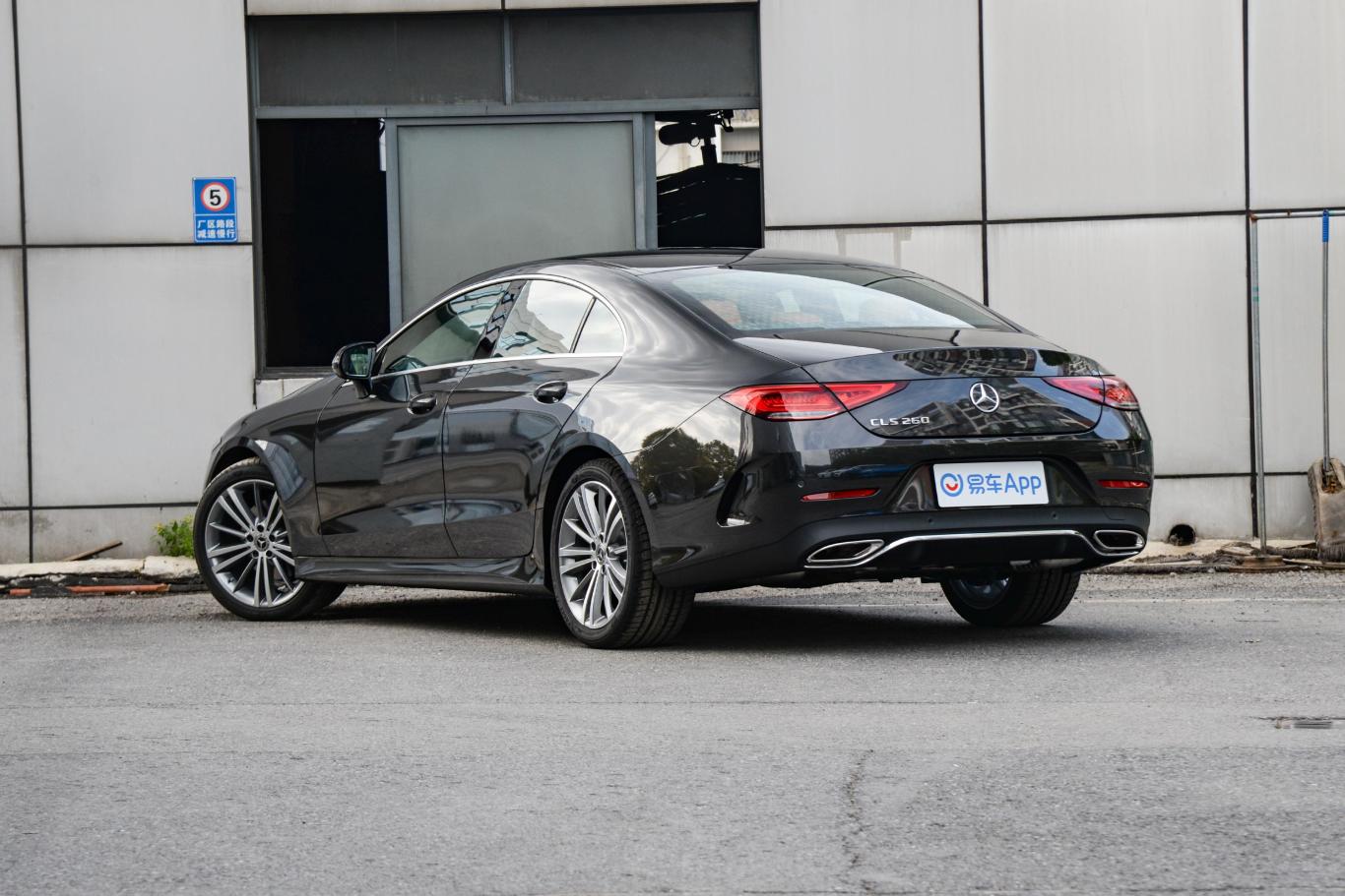 【奔驰CLSCLS 260侧后45度车头向左水平图片-汽车图片大全】-易车