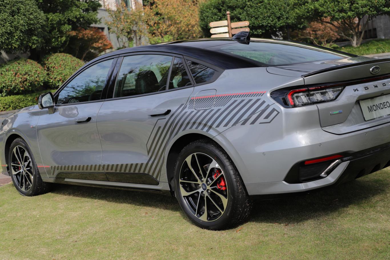 【蒙迪欧EcoBoost 245 科技旗舰版外观细节图片-汽车图片大全】-易车