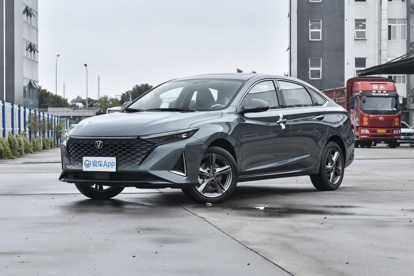 【锐程PLUS1.5T 尊贵型侧前45度车头向左水平图片-汽车图片大全】-易车