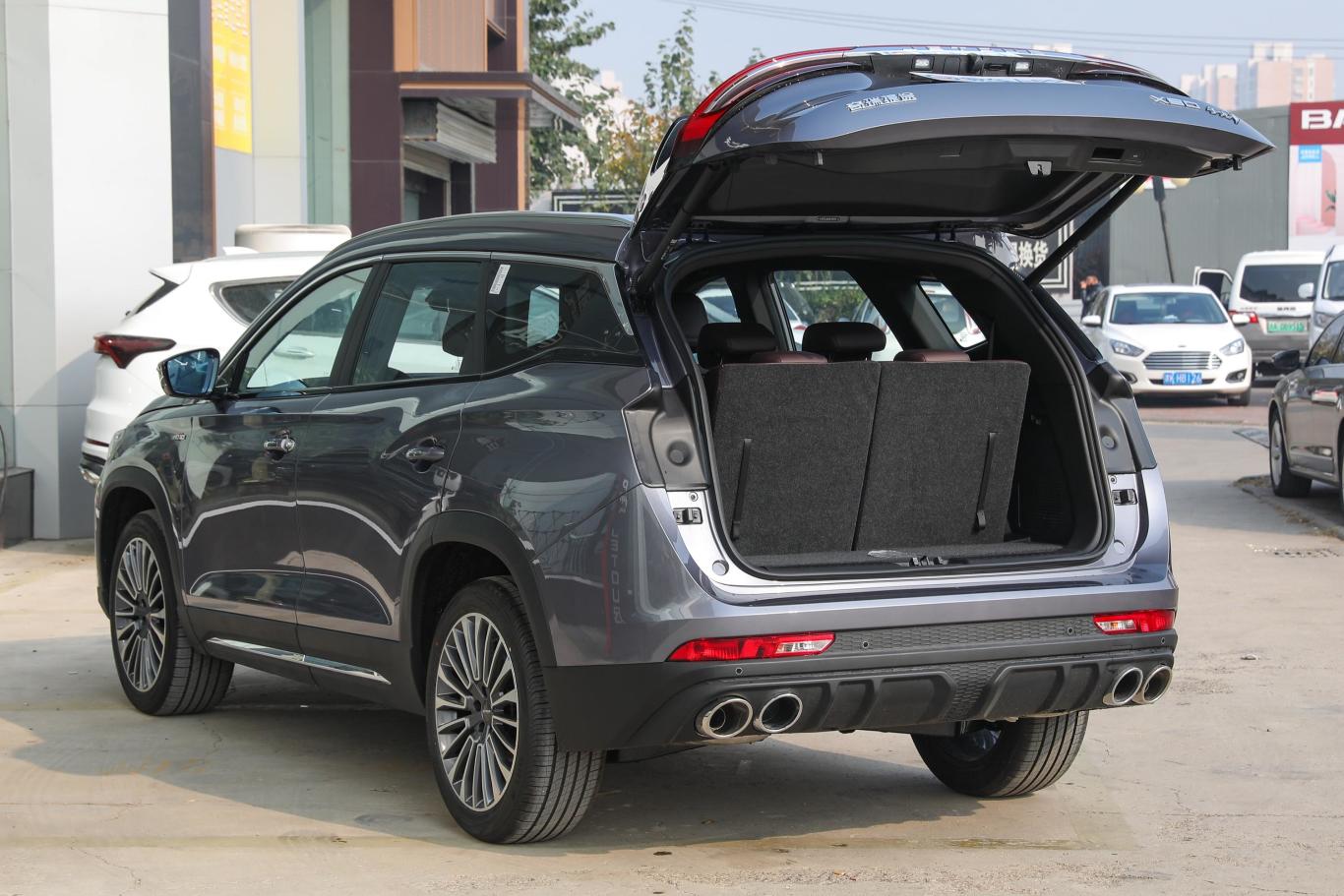 【捷途X90子龙 2.0T 常胜版 7座后备厢开启45度侧拍图片-汽车图片大全】-易车