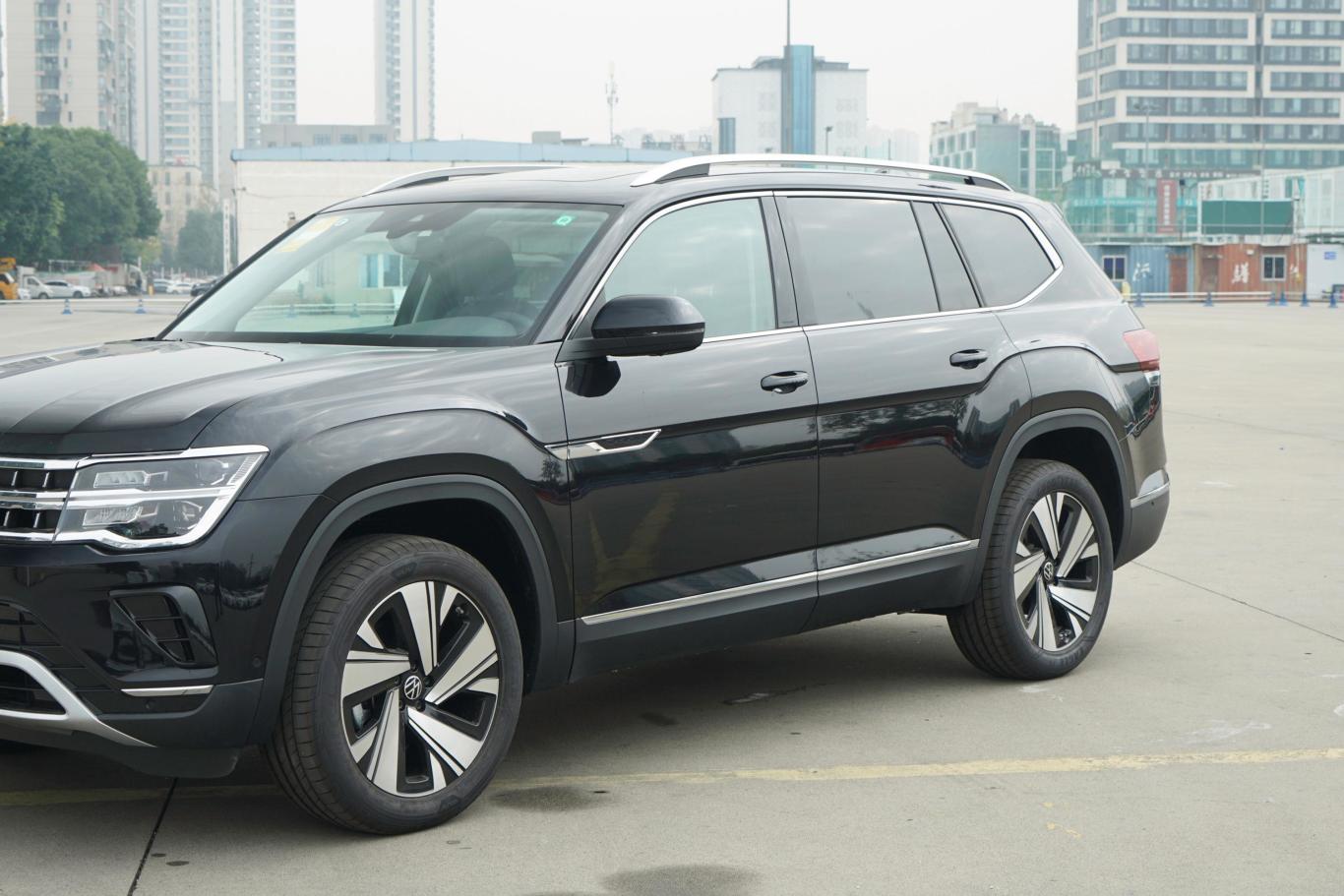 【途昂530 V6 四驱尊崇豪华版外观细节图片-汽车图片大全】-易车