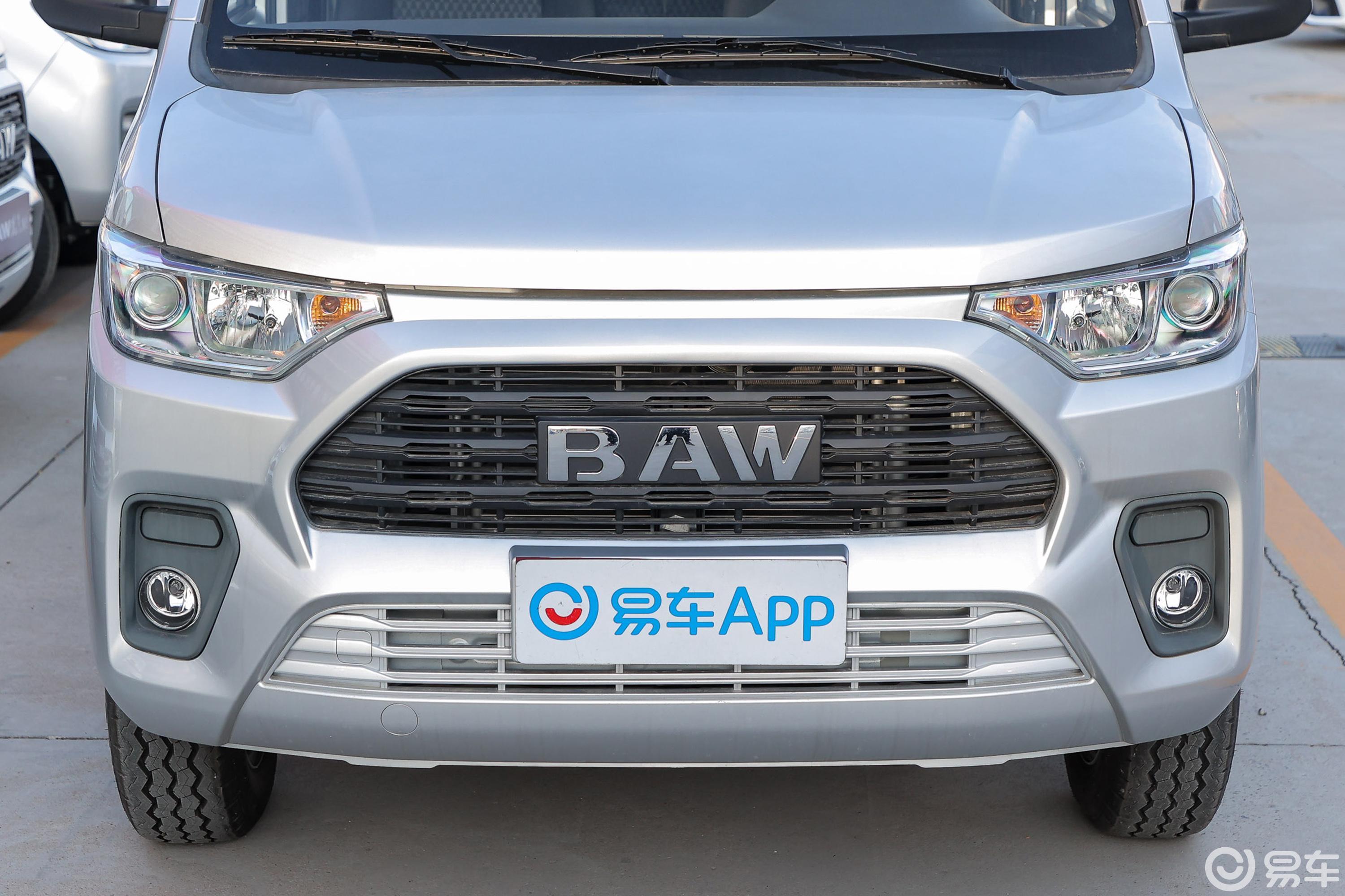 【2022款 1.6L 手动 双排舒适版汽车图片-汽车图片大全】-易车