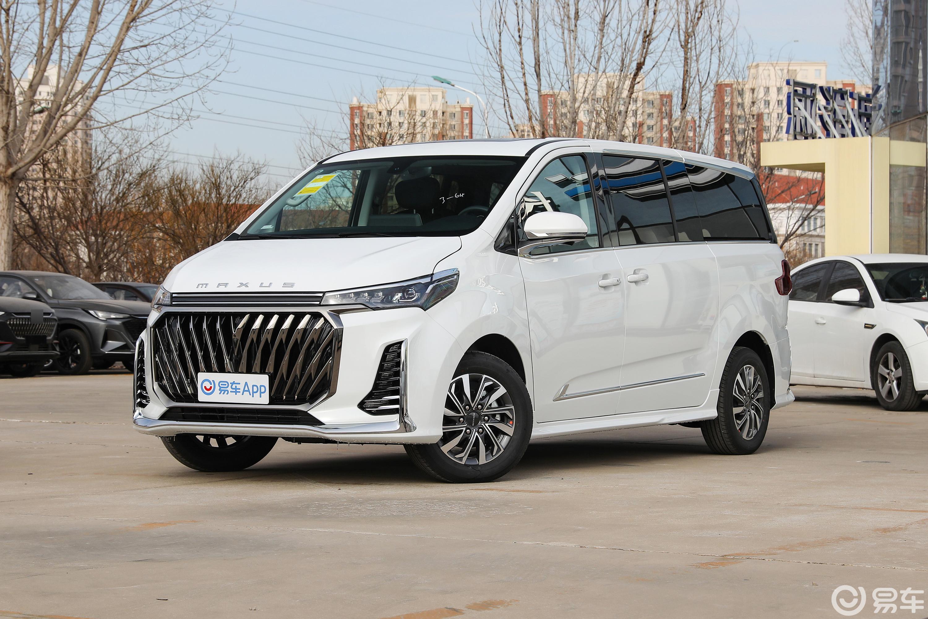 【上汽大通MAXUS G20PLUS 2.0T 自动豪华版 汽油侧前45度车头向左水平图片-汽车图片大全】-易车