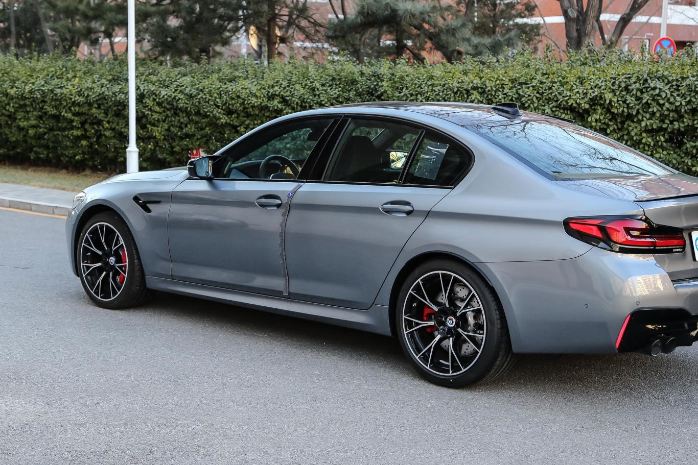 【宝马M550周年版 M5外观细节图片-汽车图片大全】-易车