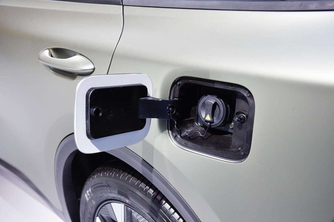 【启辰大V DD-i超混动1.5T 110km iT版外观图片-汽车图片大全】-易车