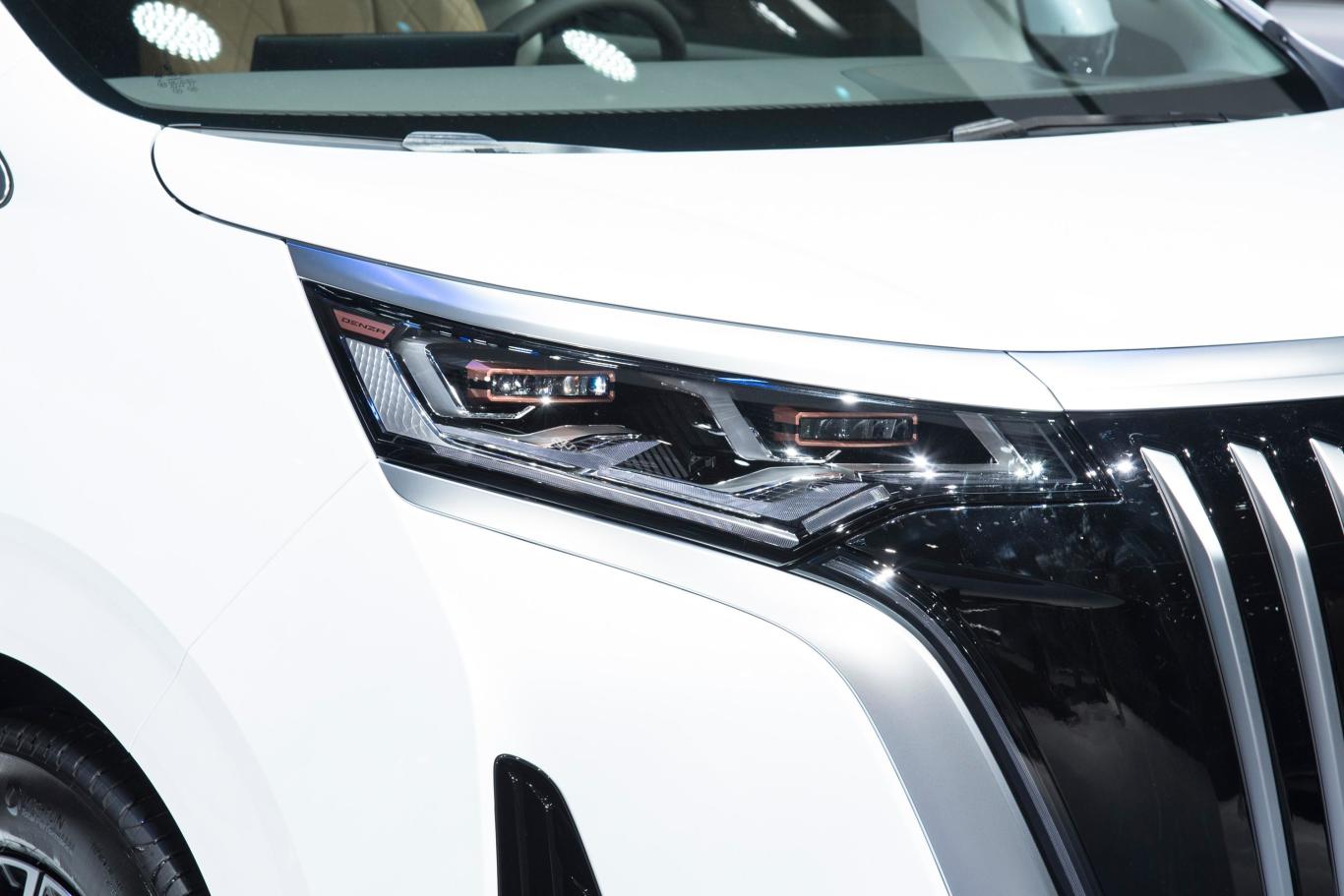 【腾势D9EV 600km 四驱旗舰版 7座图片-汽车图片大全】-易车