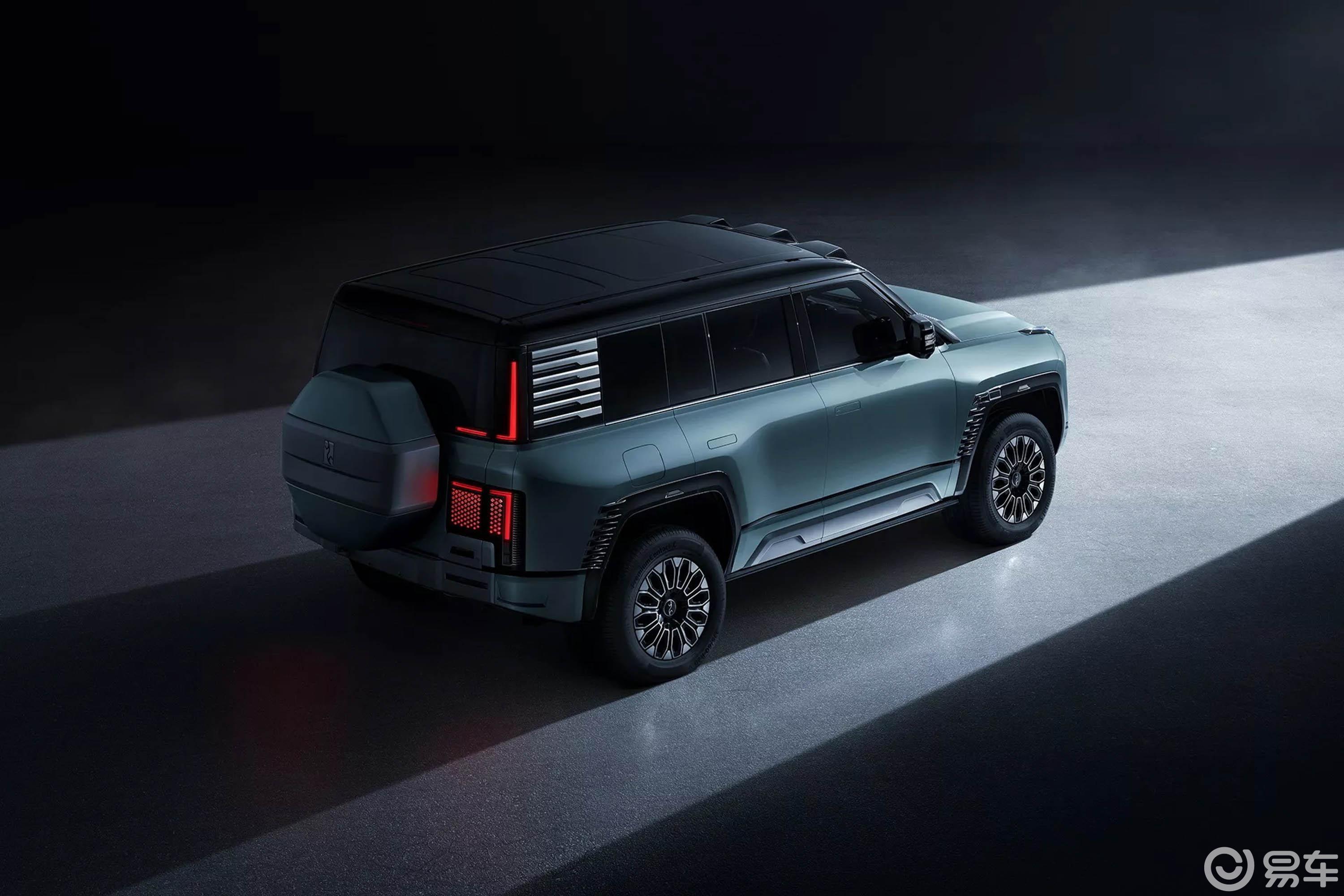 【仰望U8图片-汽车图片大全】-易车