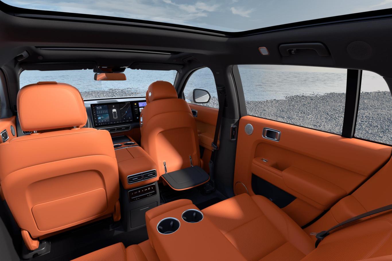 【理想L7图片-汽车图片大全】-易车