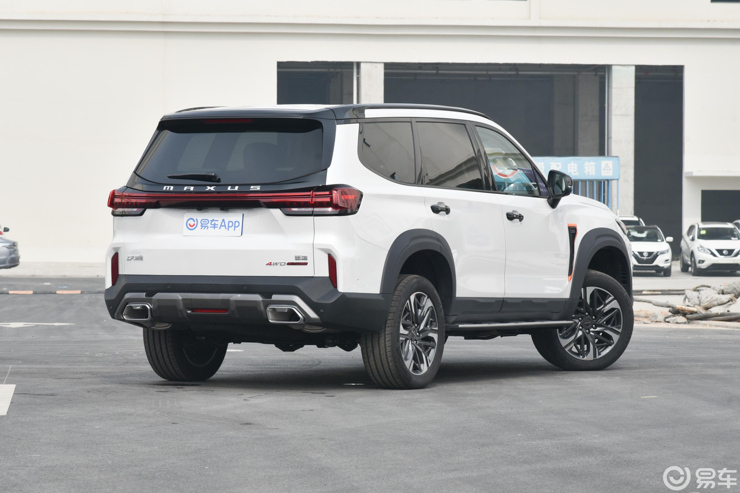 【上汽大通MAXUS 领地暴走版 2.0T 旗舰版 6座 柴油侧后45度车头向右水平图片-汽车图片大全】-易车