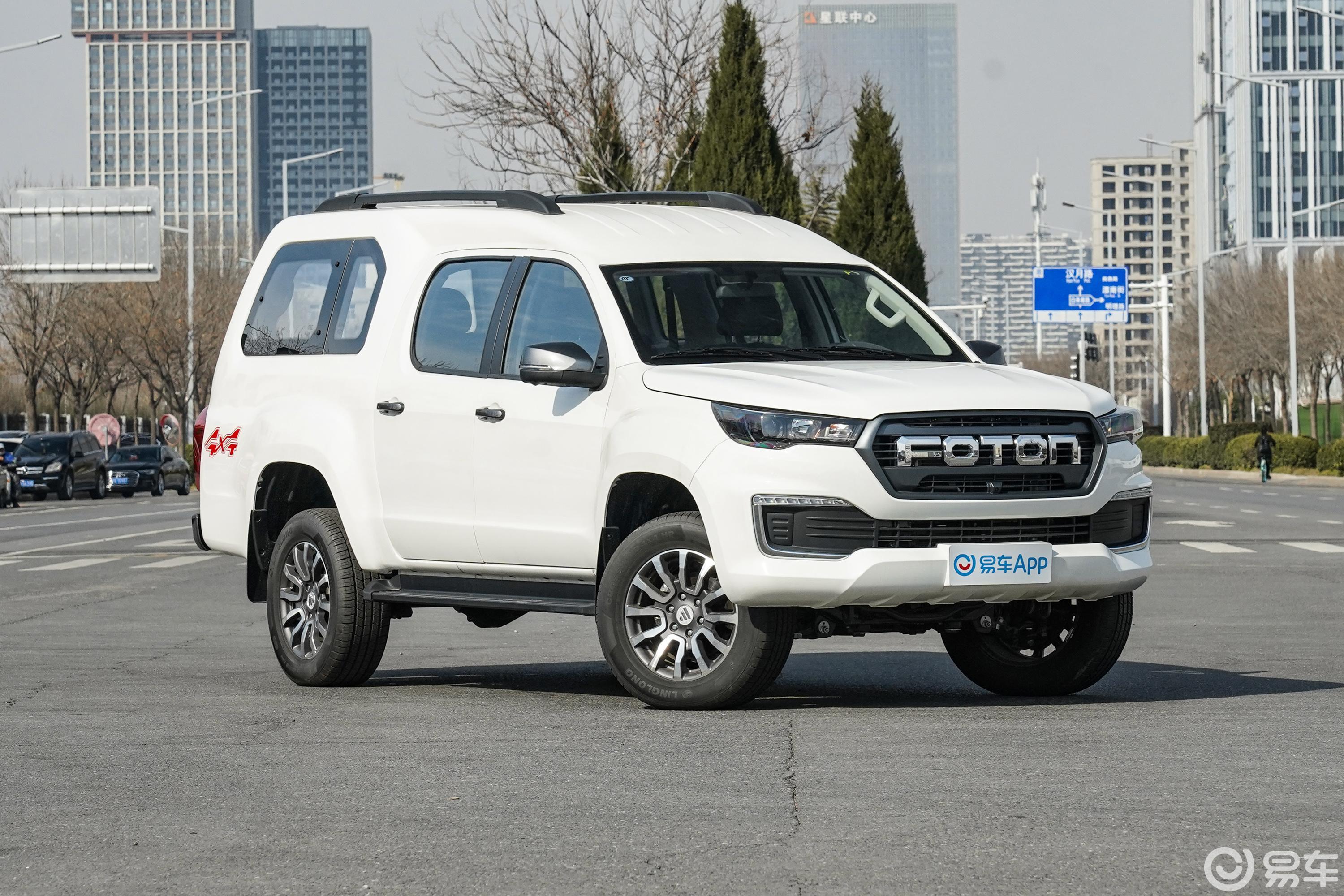 【大将军F9 SUV2.0T 自动四驱豪华型侧前45度车头向右水平图片-汽车图片大全】-易车