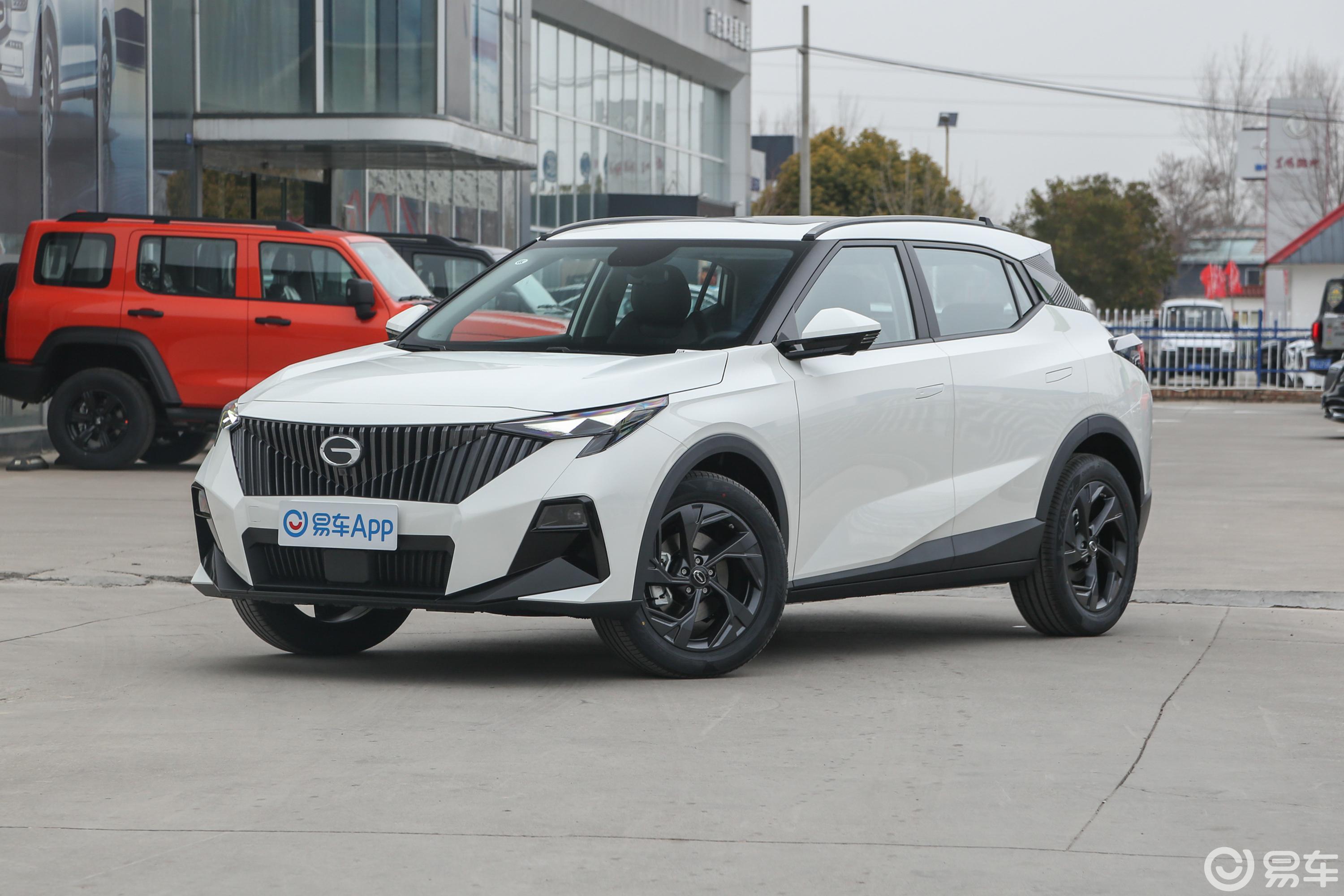 【传祺GS3影速 270T 劲享版侧前45度车头向左水平图片-汽车图片大全】-易车